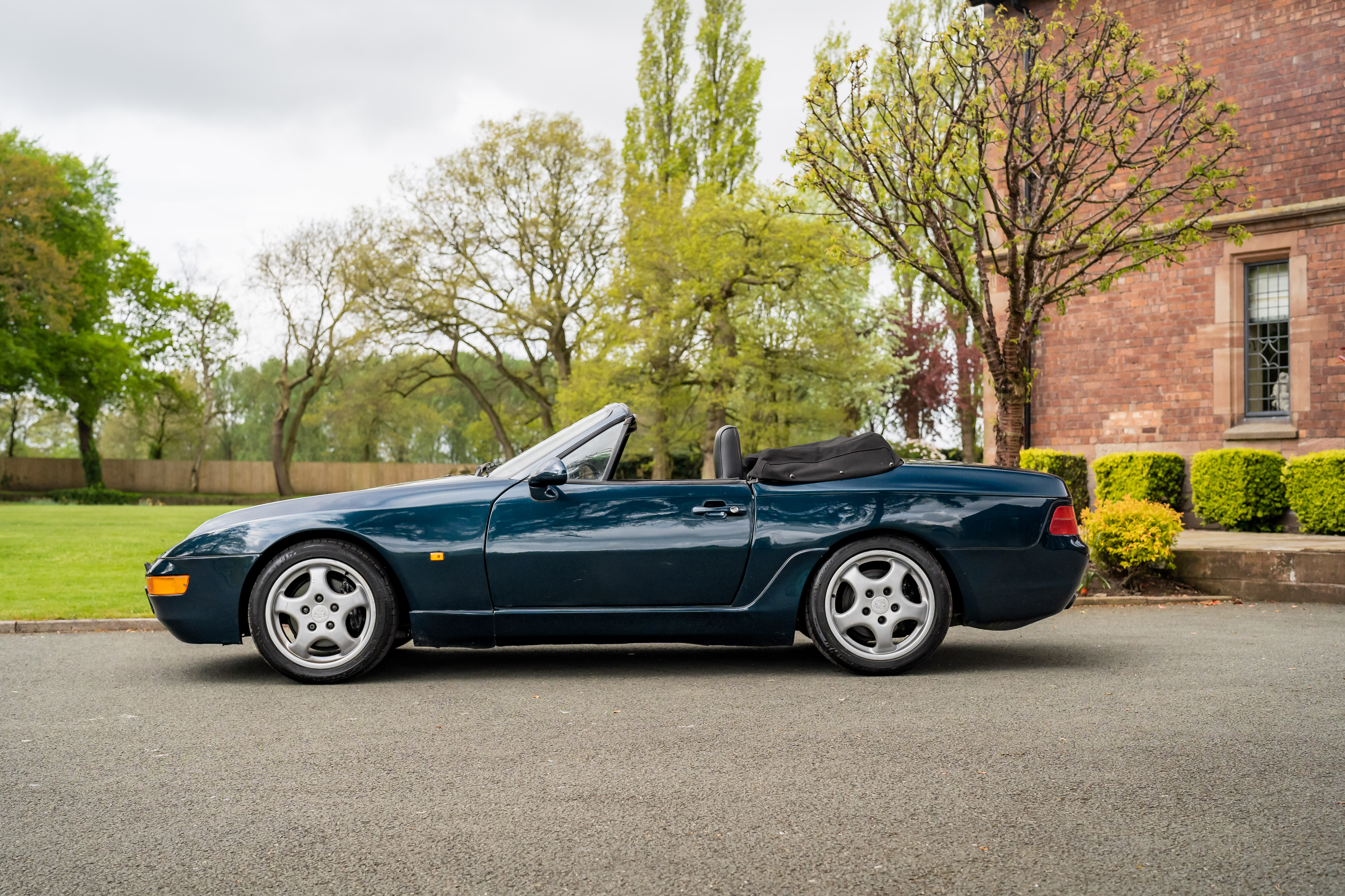 1992 PORSCHE 968 CABRIOLET