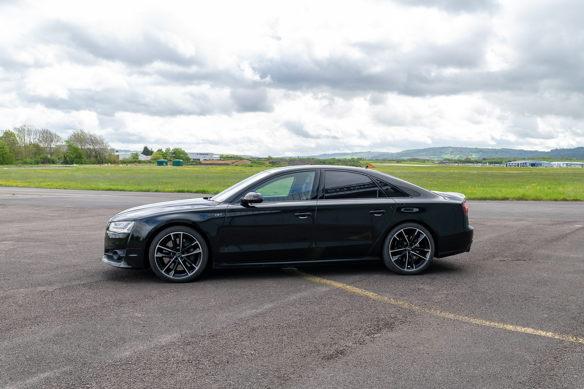 2016 AUDI S8 PLUS