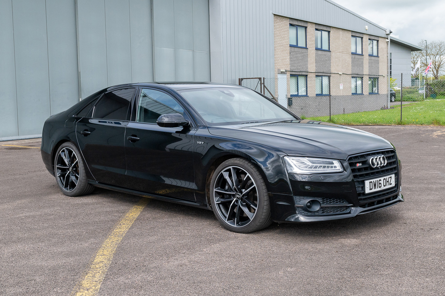 2016 AUDI S8 PLUS