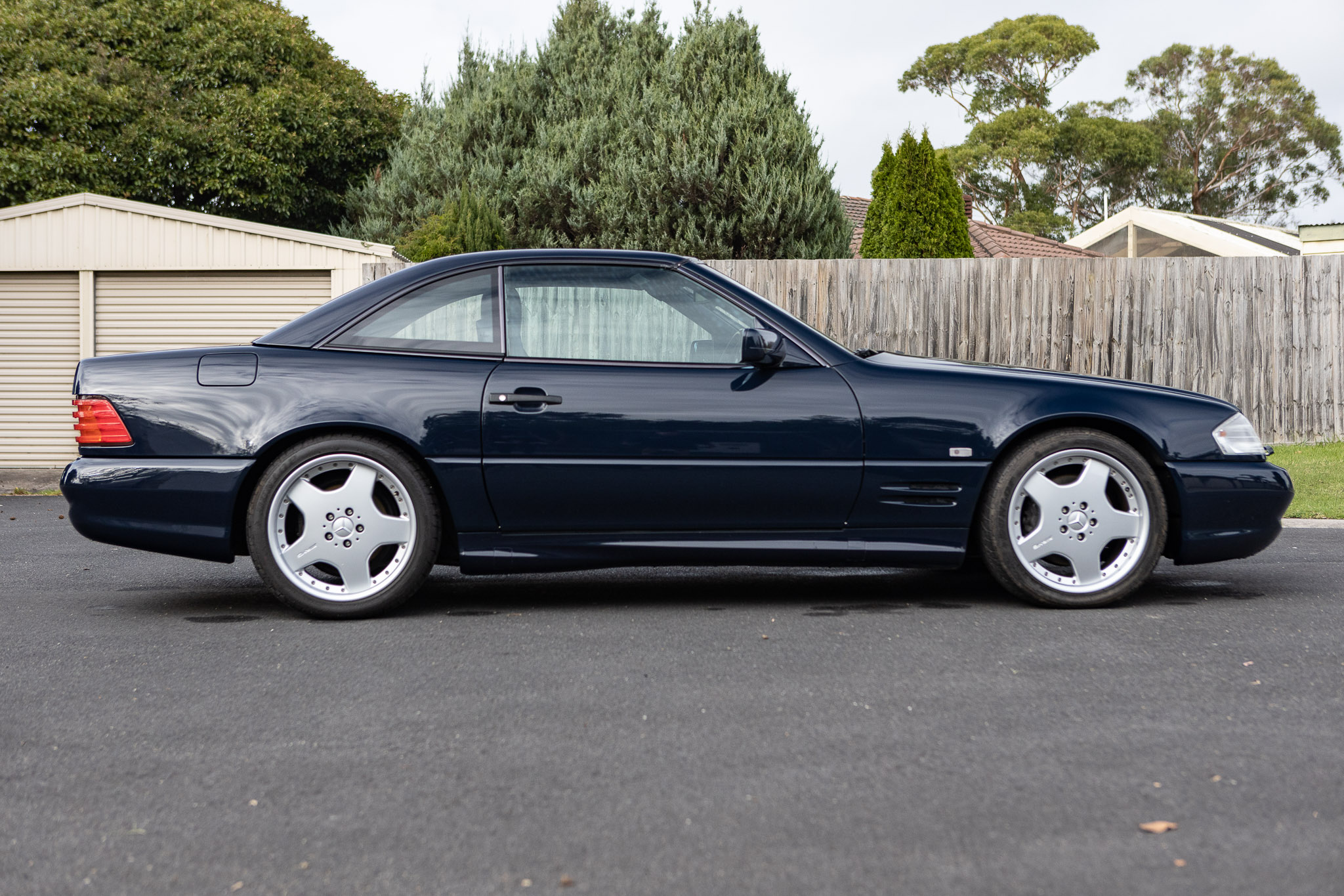 1996 MERCEDES-BENZ (R129) SL60 AMG - 17,586 MILES for sale by auction ...