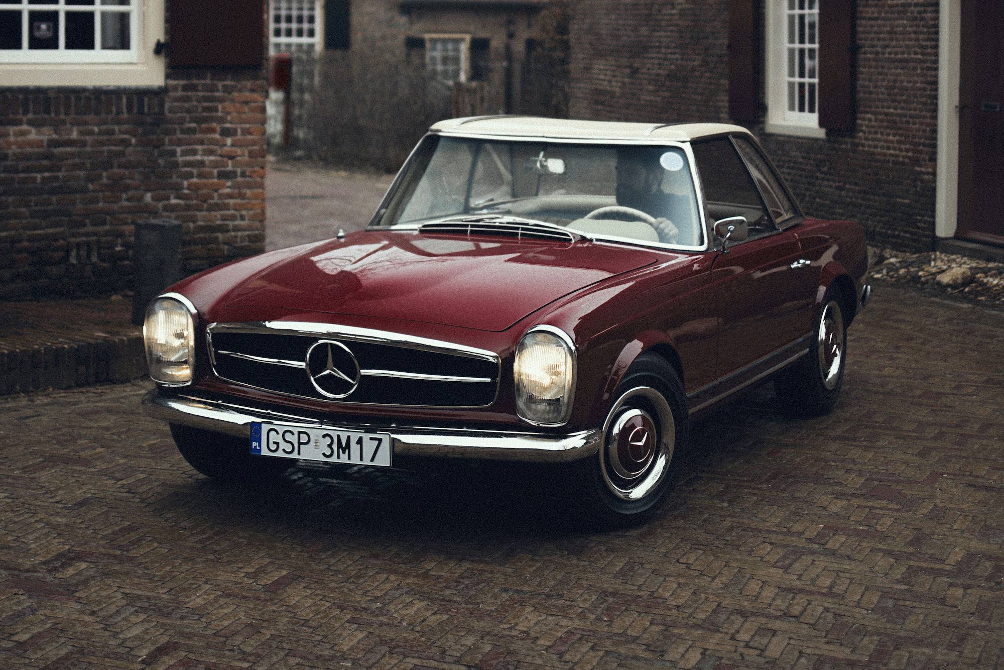 1965 MERCEDES-BENZ 230 SL PAGODA for sale by auction in Sopot, Poland