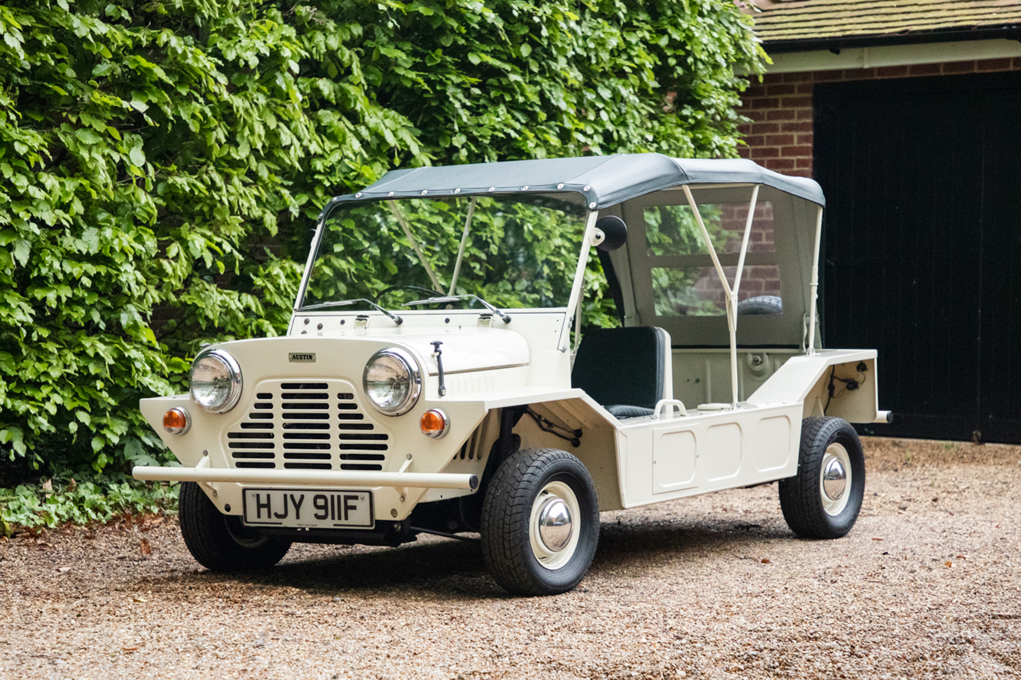 1968 AUSTIN MINI MOKE