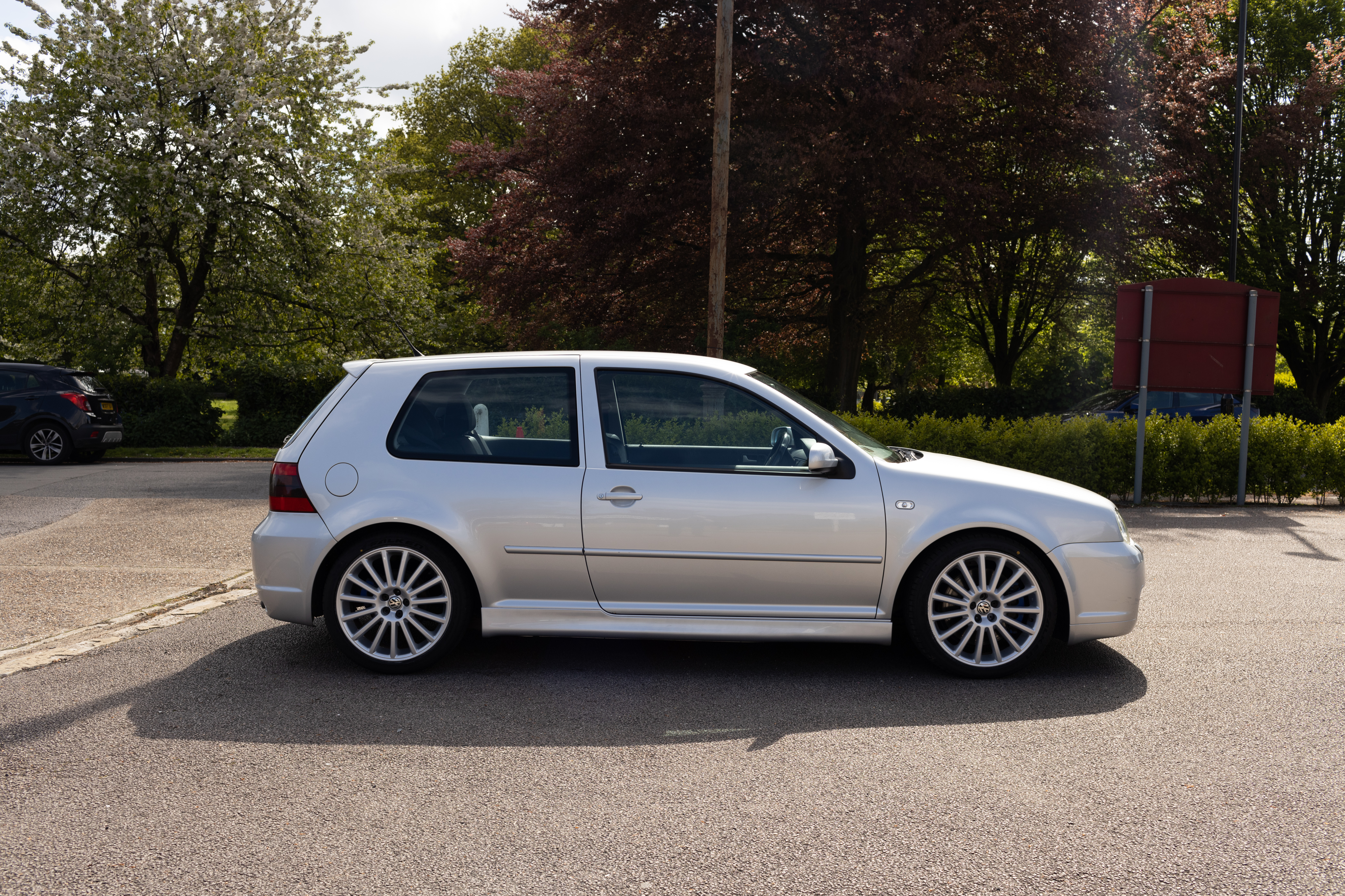 2003 VOLKSWAGEN GOLF (MK4) R32 for sale by auction in London, United ...