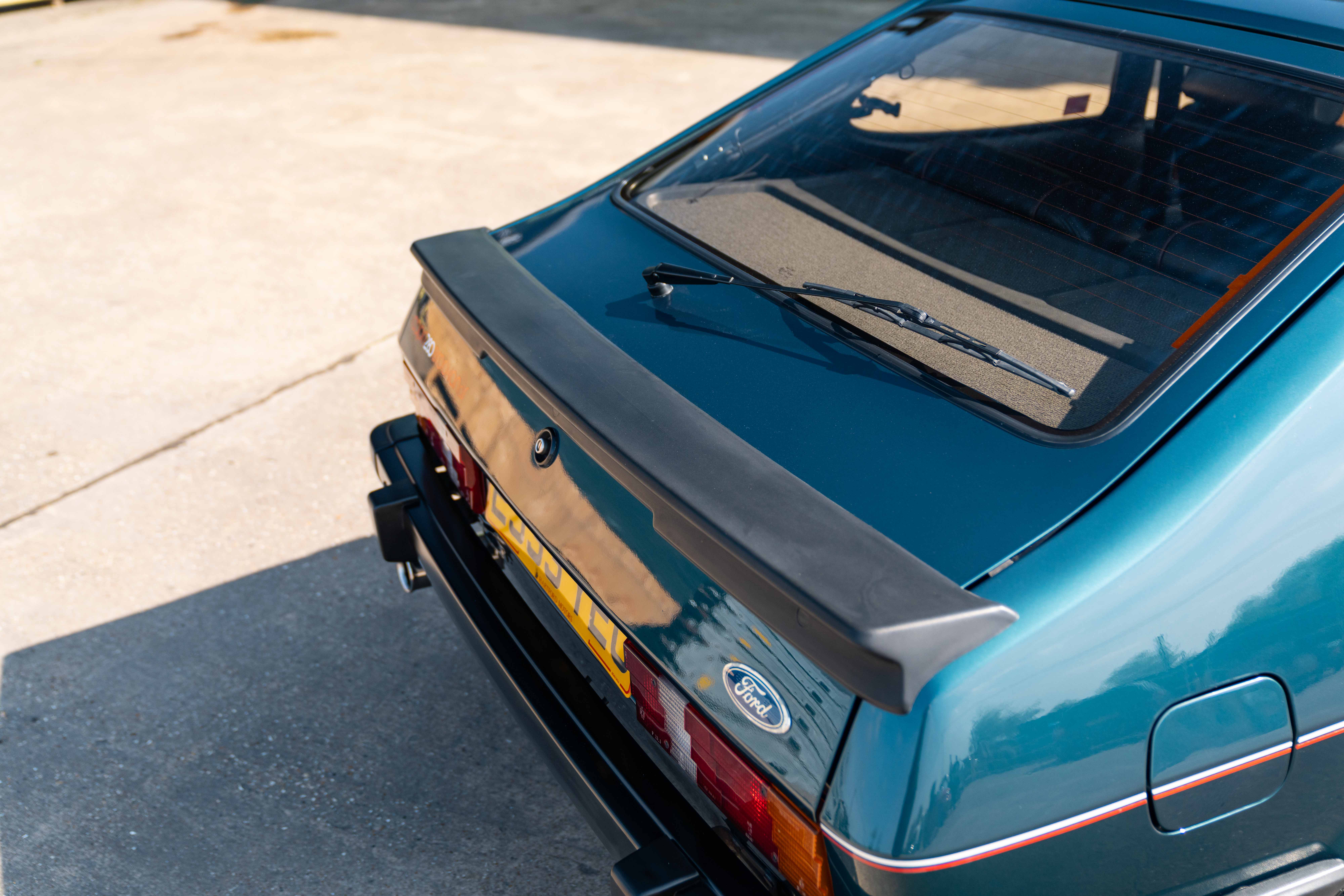 1988 FORD CAPRI 280 BROOKLANDS