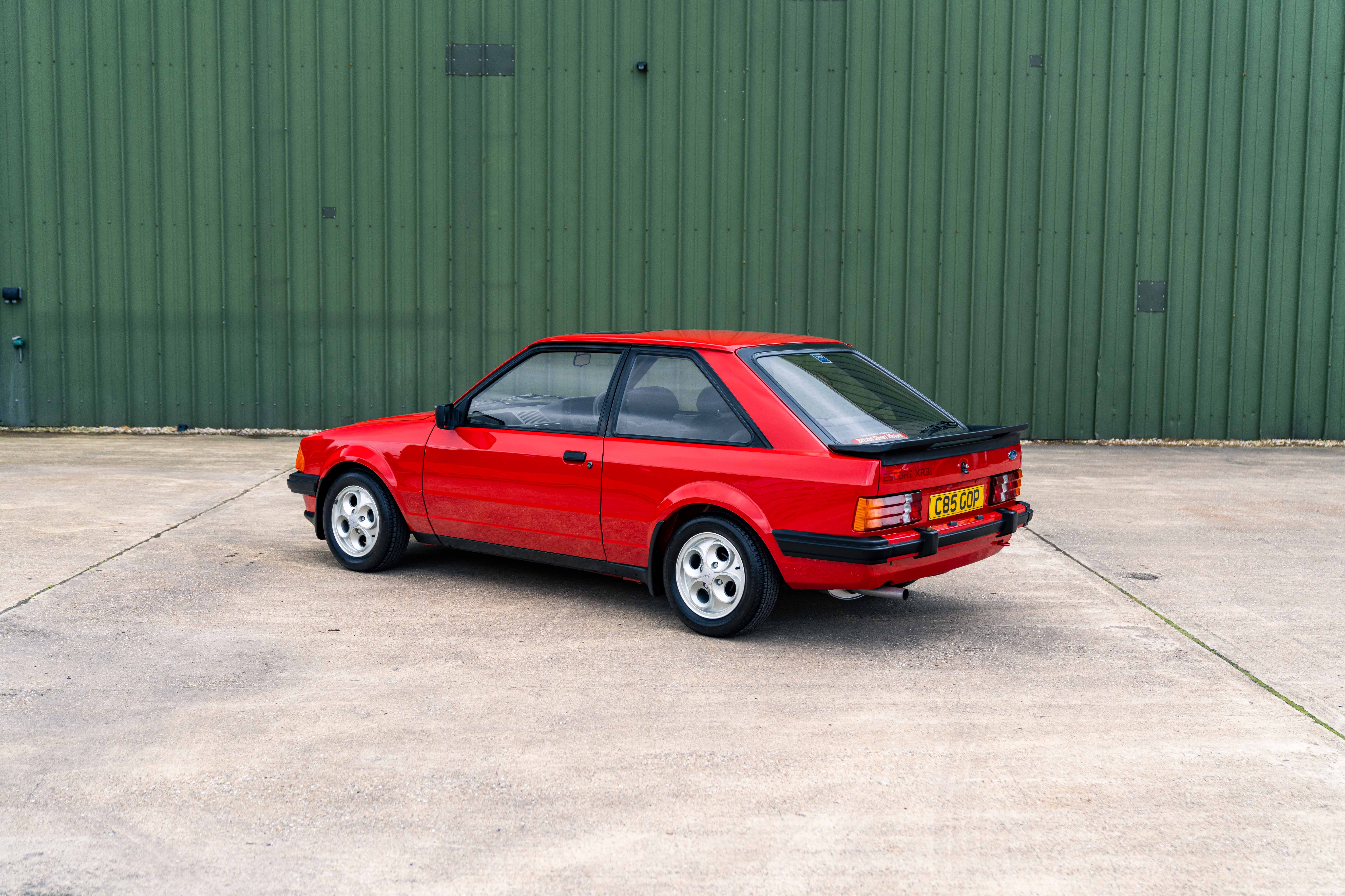 1985 FORD ESCORT XR3I