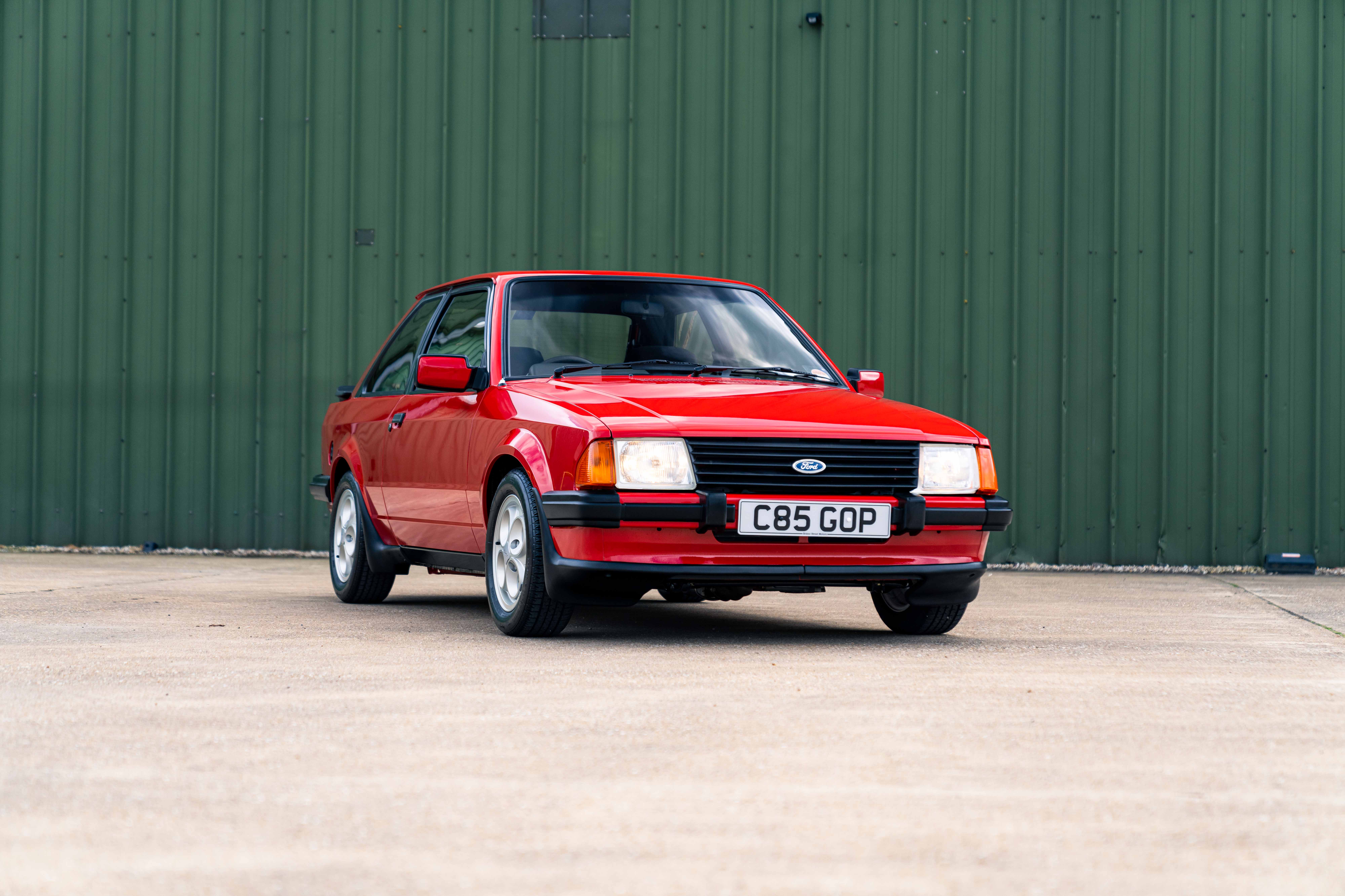 1985 FORD ESCORT XR3I