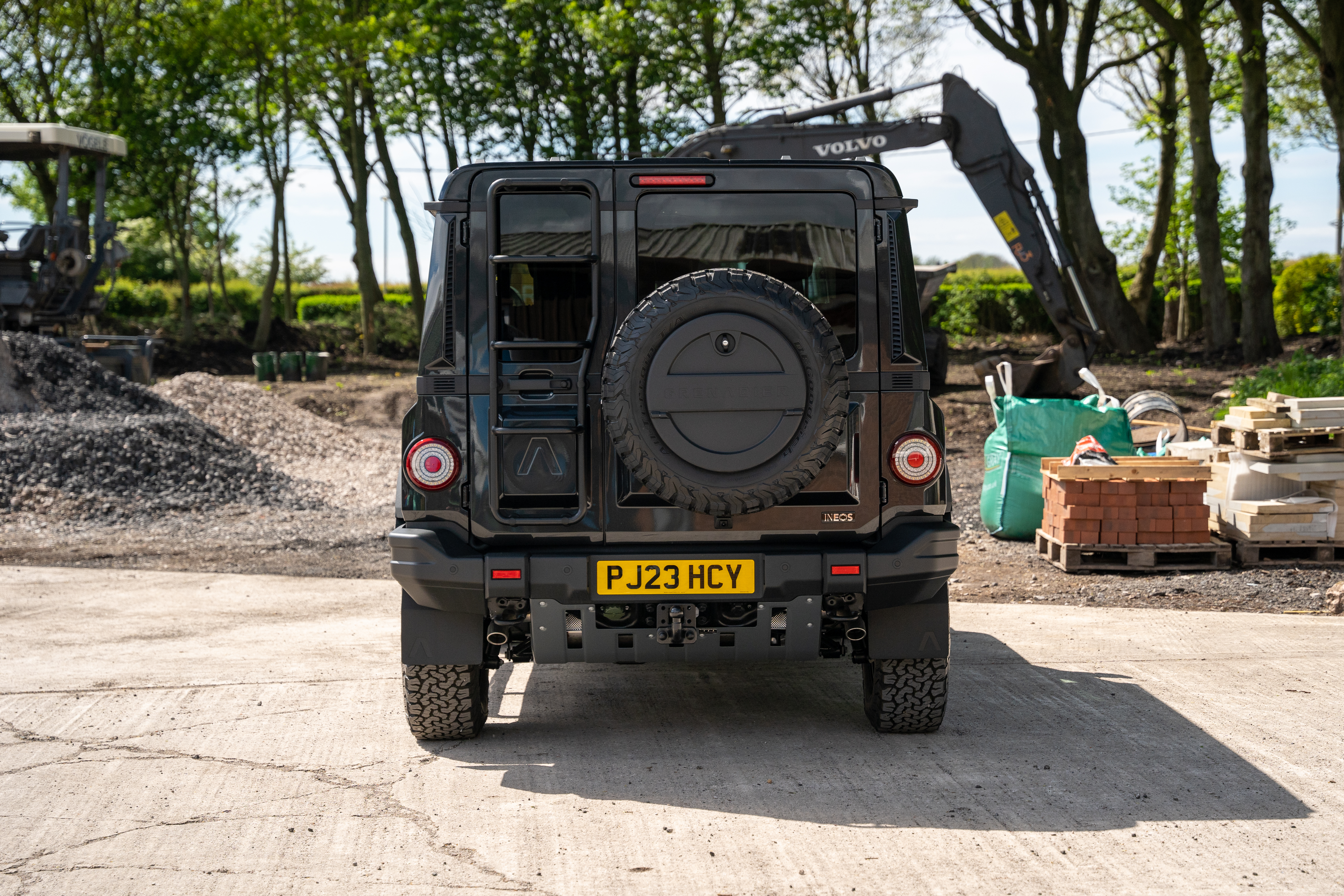 2023 INEOS GRENADIER - FIELDMASTER EDITION - 64 MILES - VAT Q