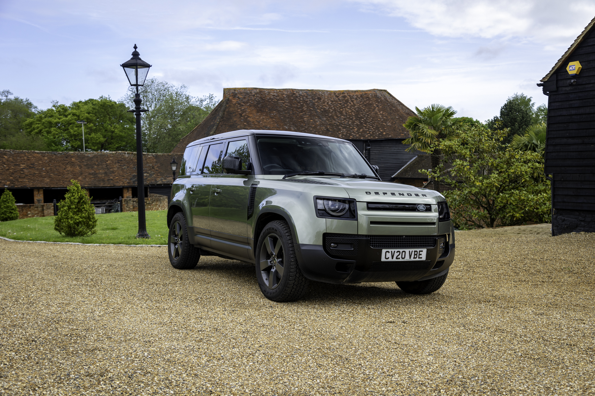 2020 LAND ROVER DEFENDER 110 D240 - FIRST EDITION