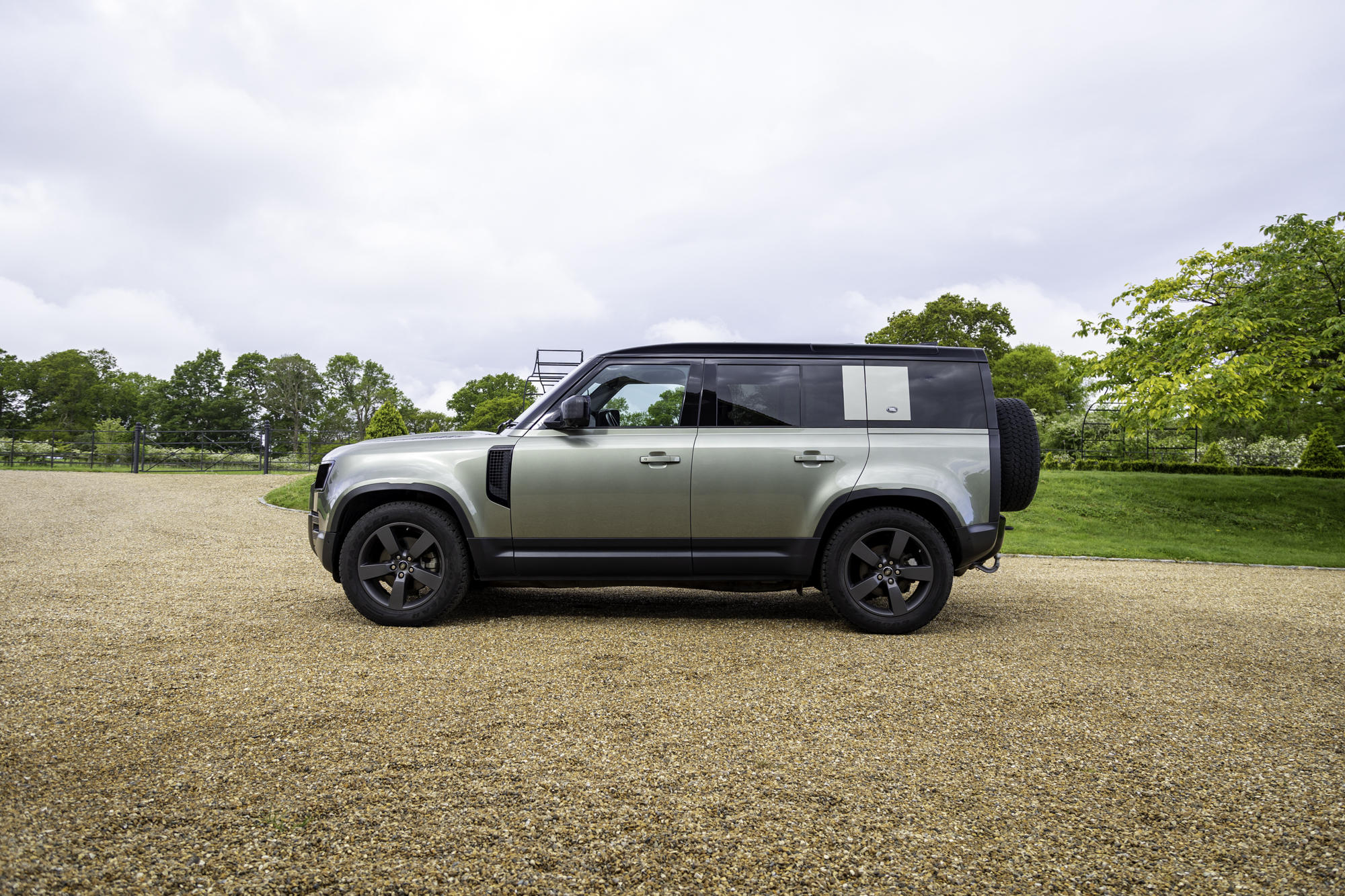 2020 LAND ROVER DEFENDER 110 D240 - FIRST EDITION