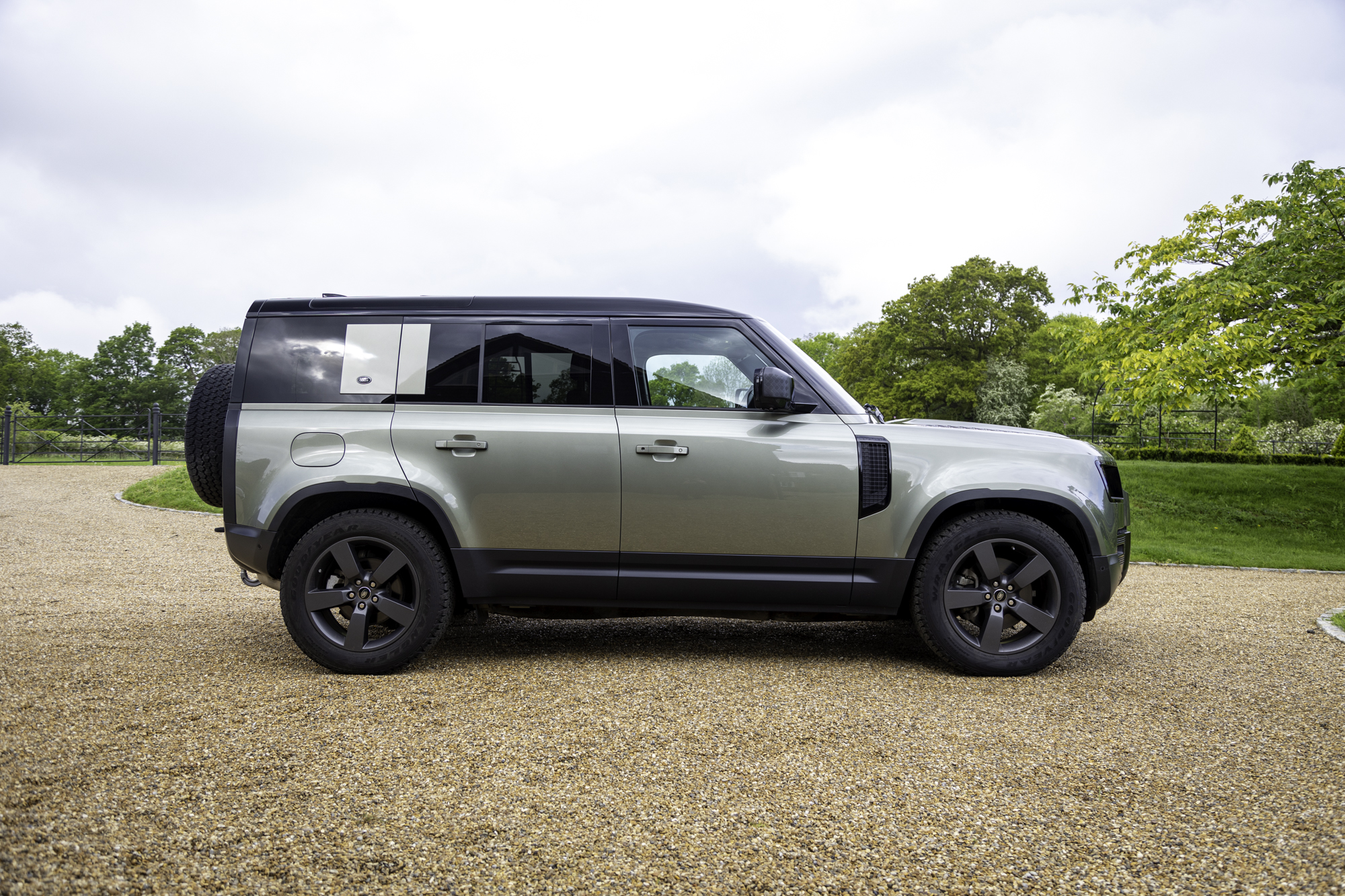 2020 LAND ROVER DEFENDER 110 D240 - FIRST EDITION