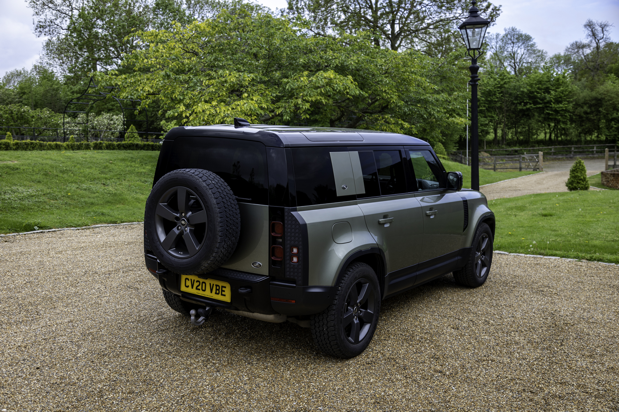2020 LAND ROVER DEFENDER 110 D240 - FIRST EDITION