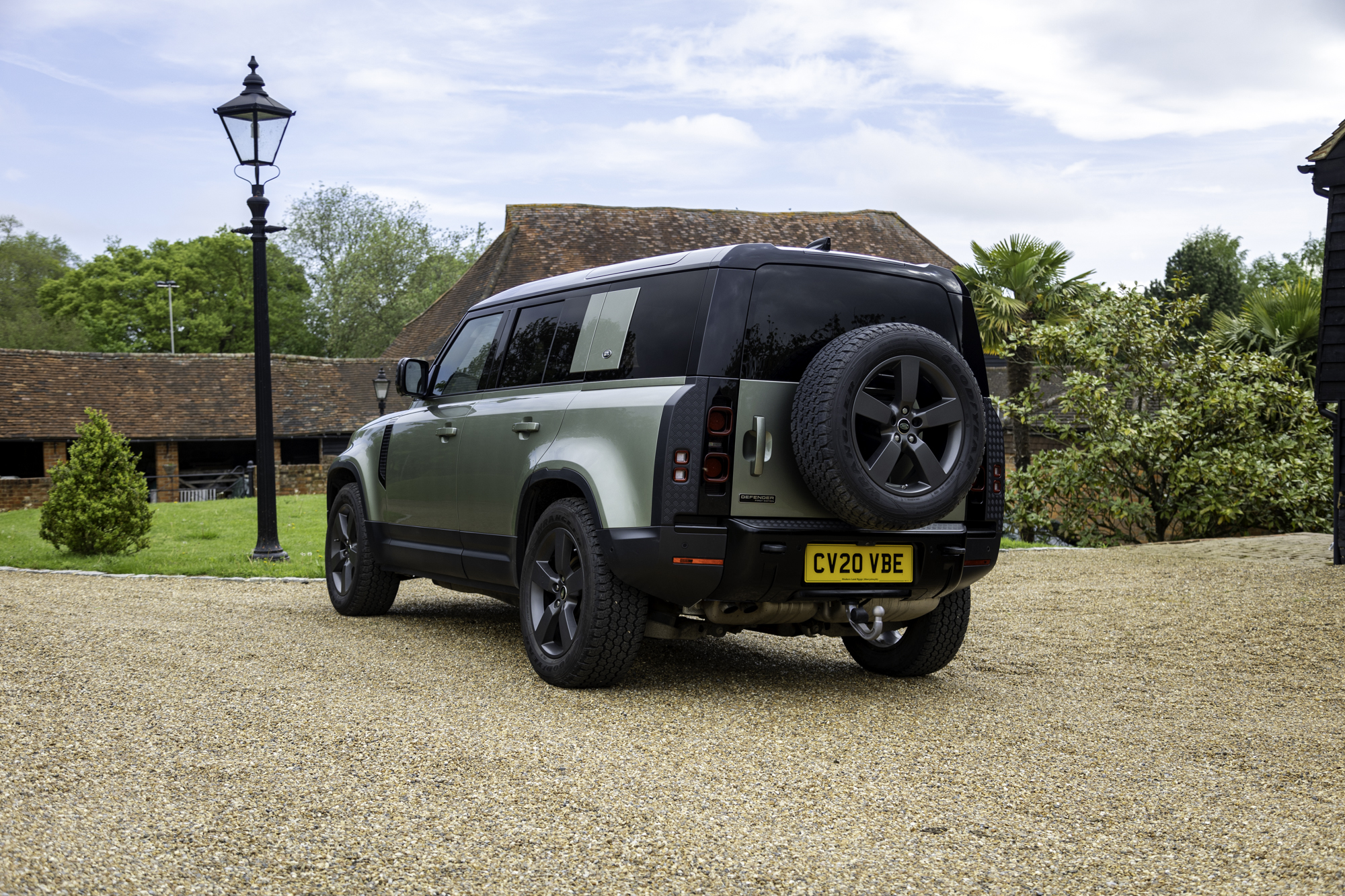 2020 LAND ROVER DEFENDER 110 D240 - FIRST EDITION