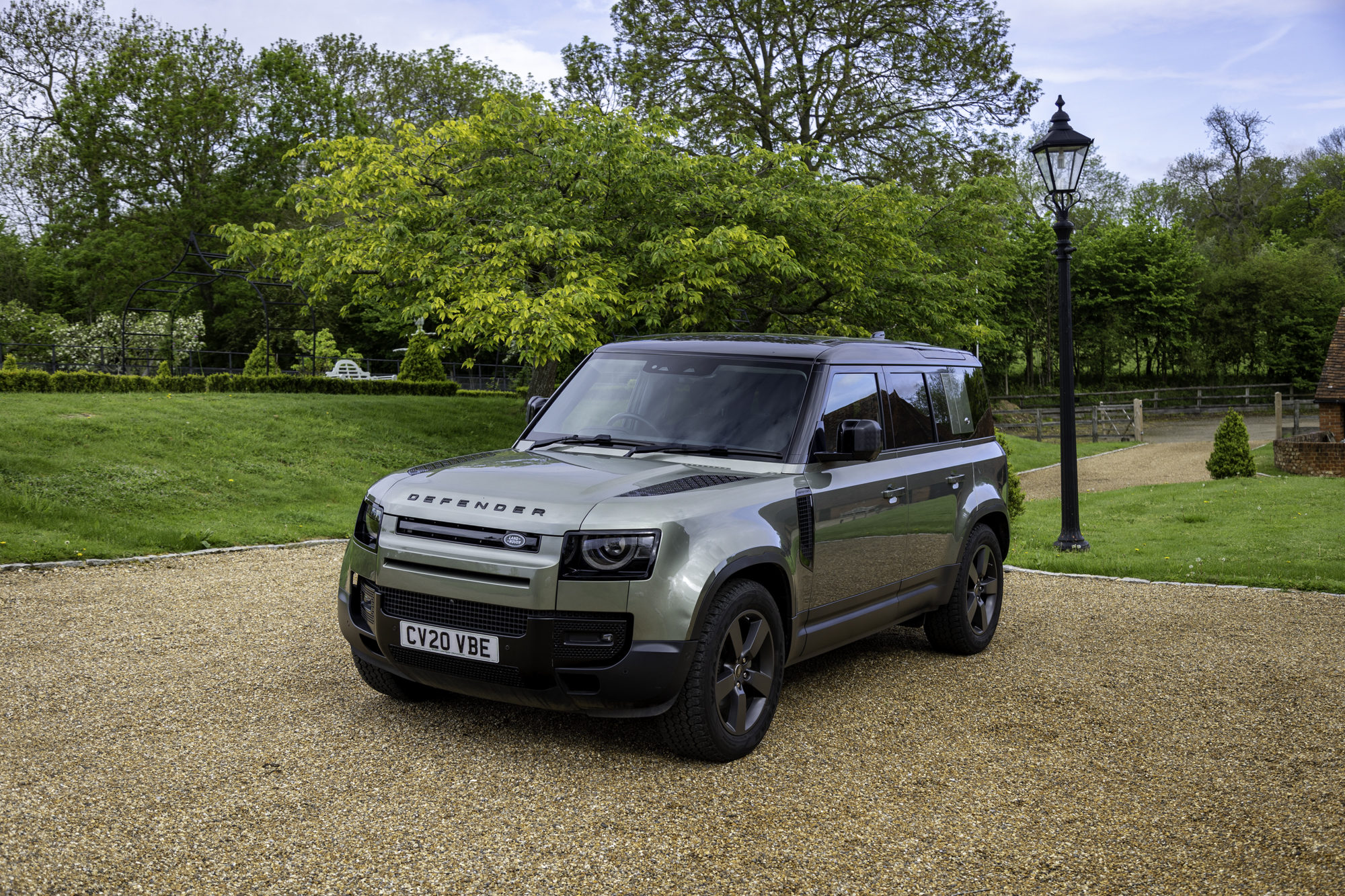 2020 LAND ROVER DEFENDER 110 D240 - FIRST EDITION