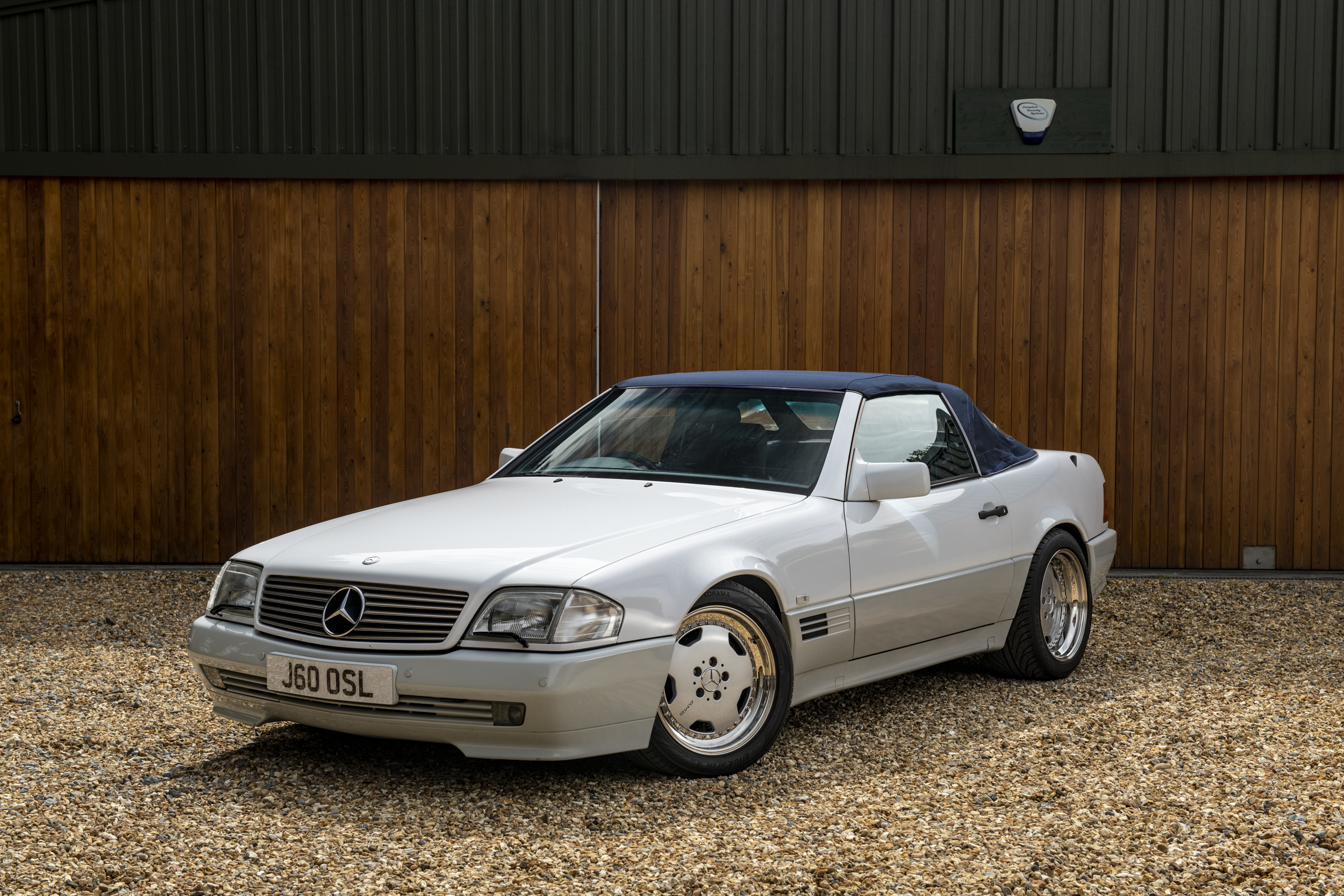 1992 MERCEDES-BENZ (R129) 500SL