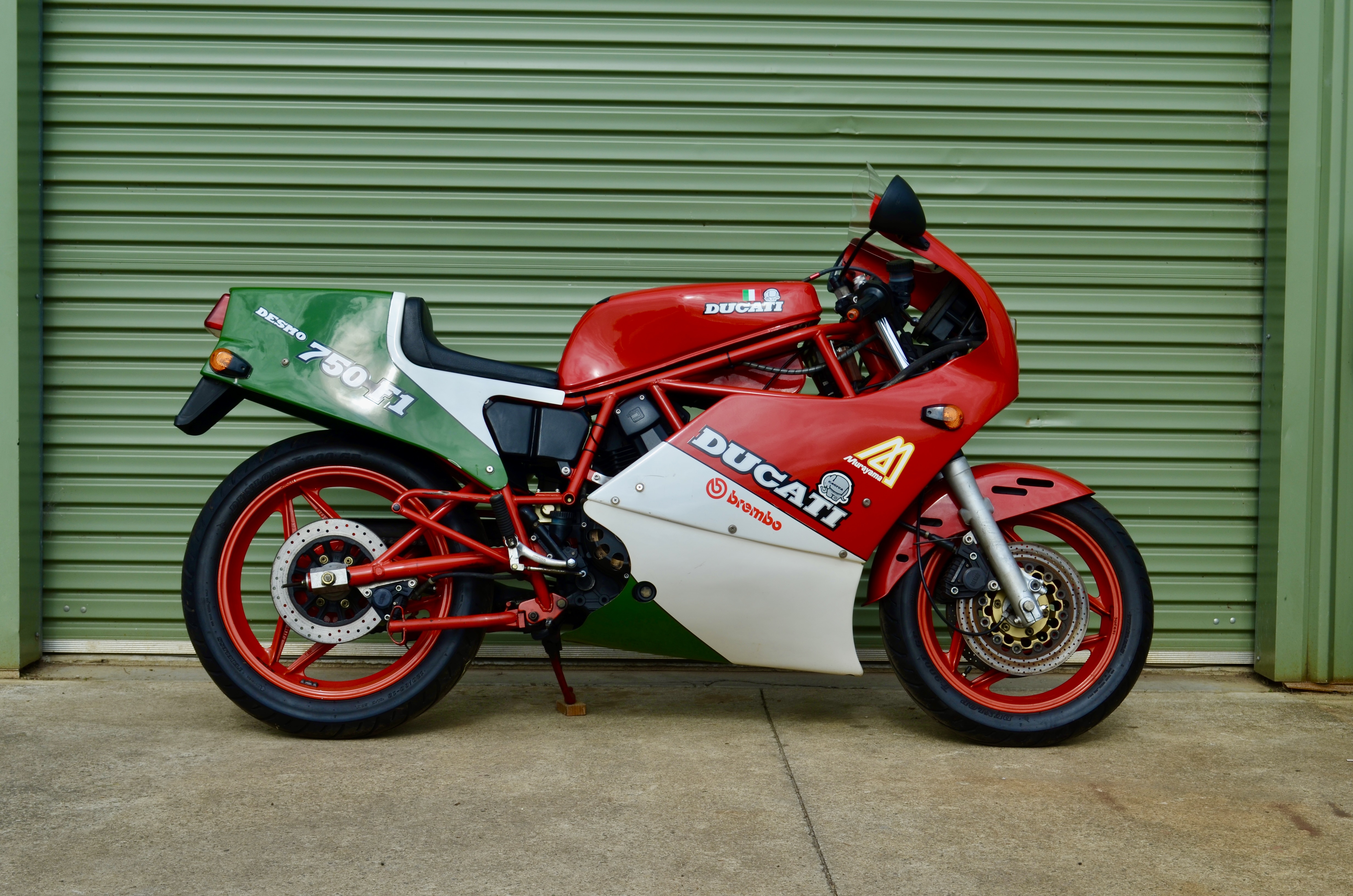 1986 DUCATI 750 F1