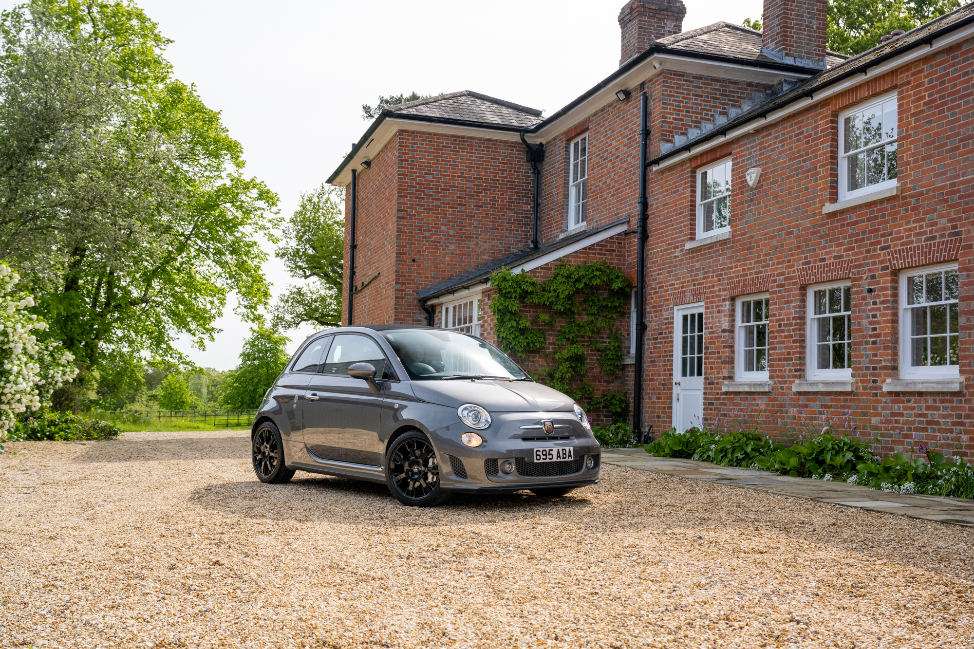 2013 ABARTH 695 EDIZIONE MASERATI