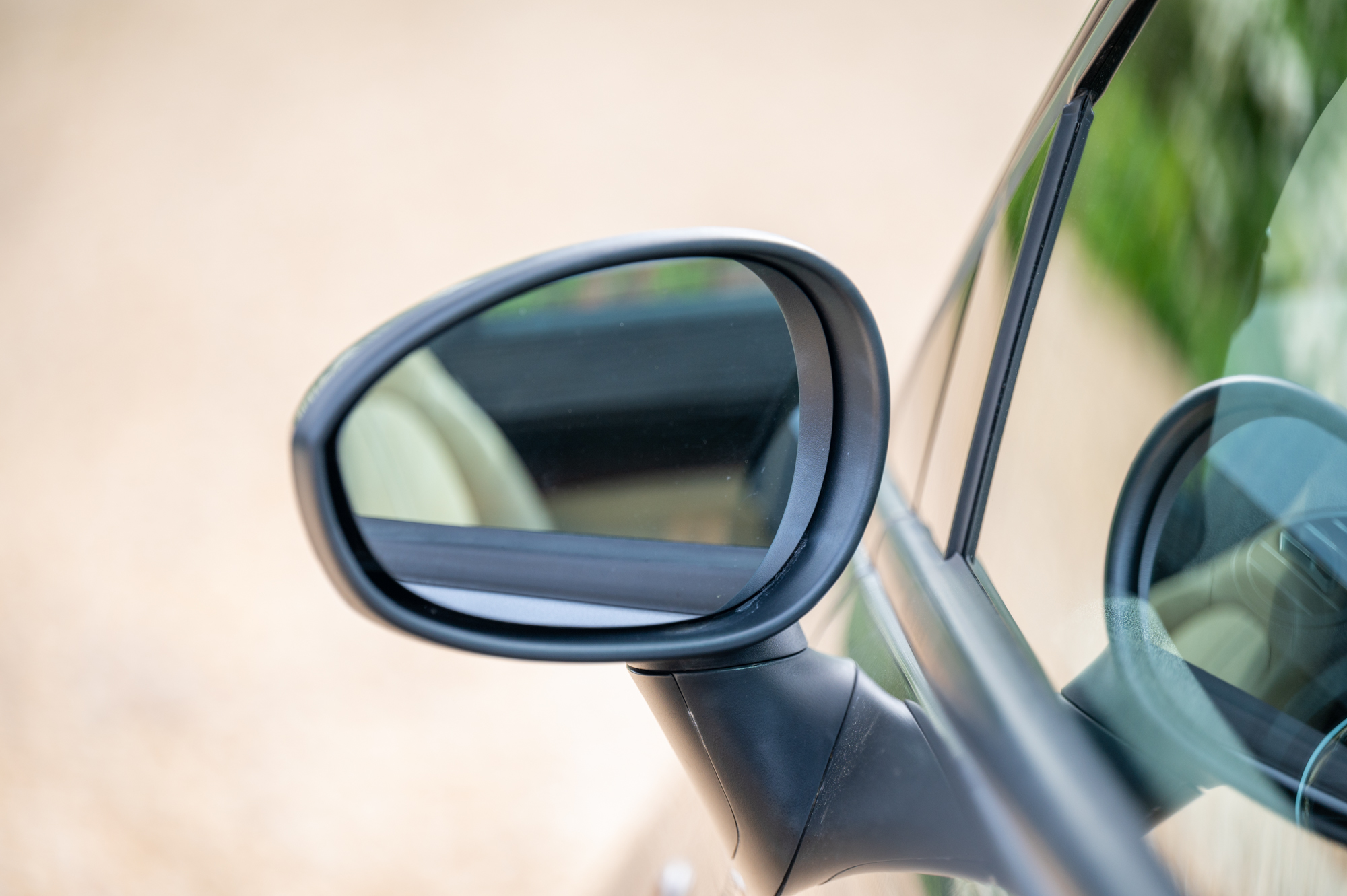 2013 ABARTH 695 EDIZIONE MASERATI