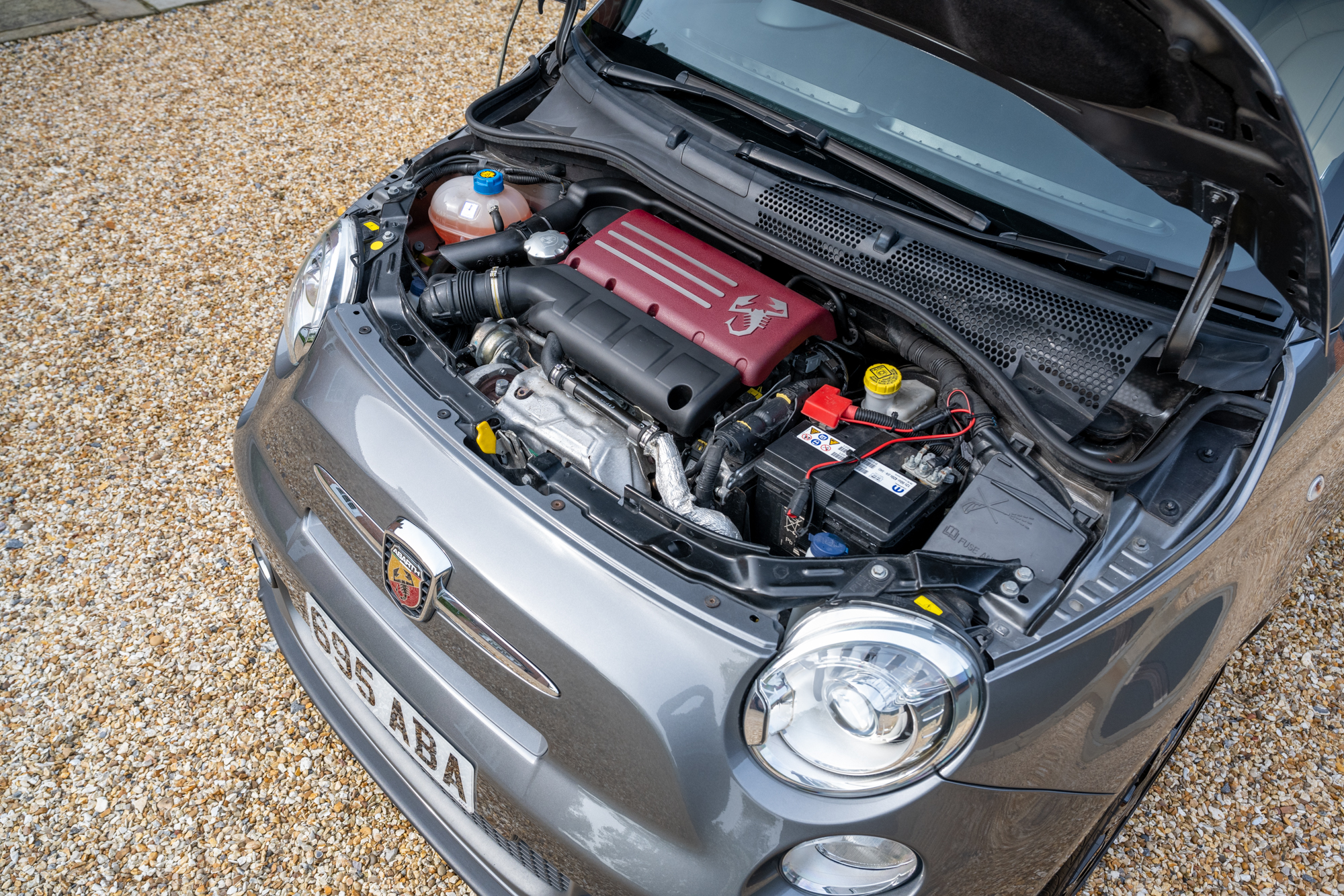 2013 ABARTH 695 EDIZIONE MASERATI