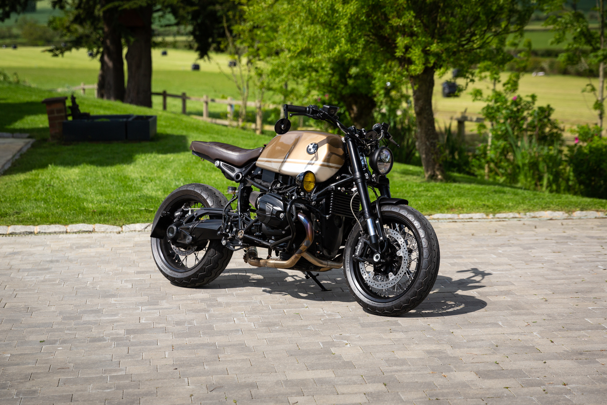 2015 BMW R NINE T – PC.02 BY PIER CITY CUSTOM