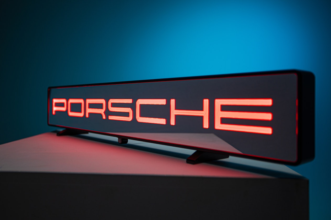 PORSCHE ILLUMINATED SIGN