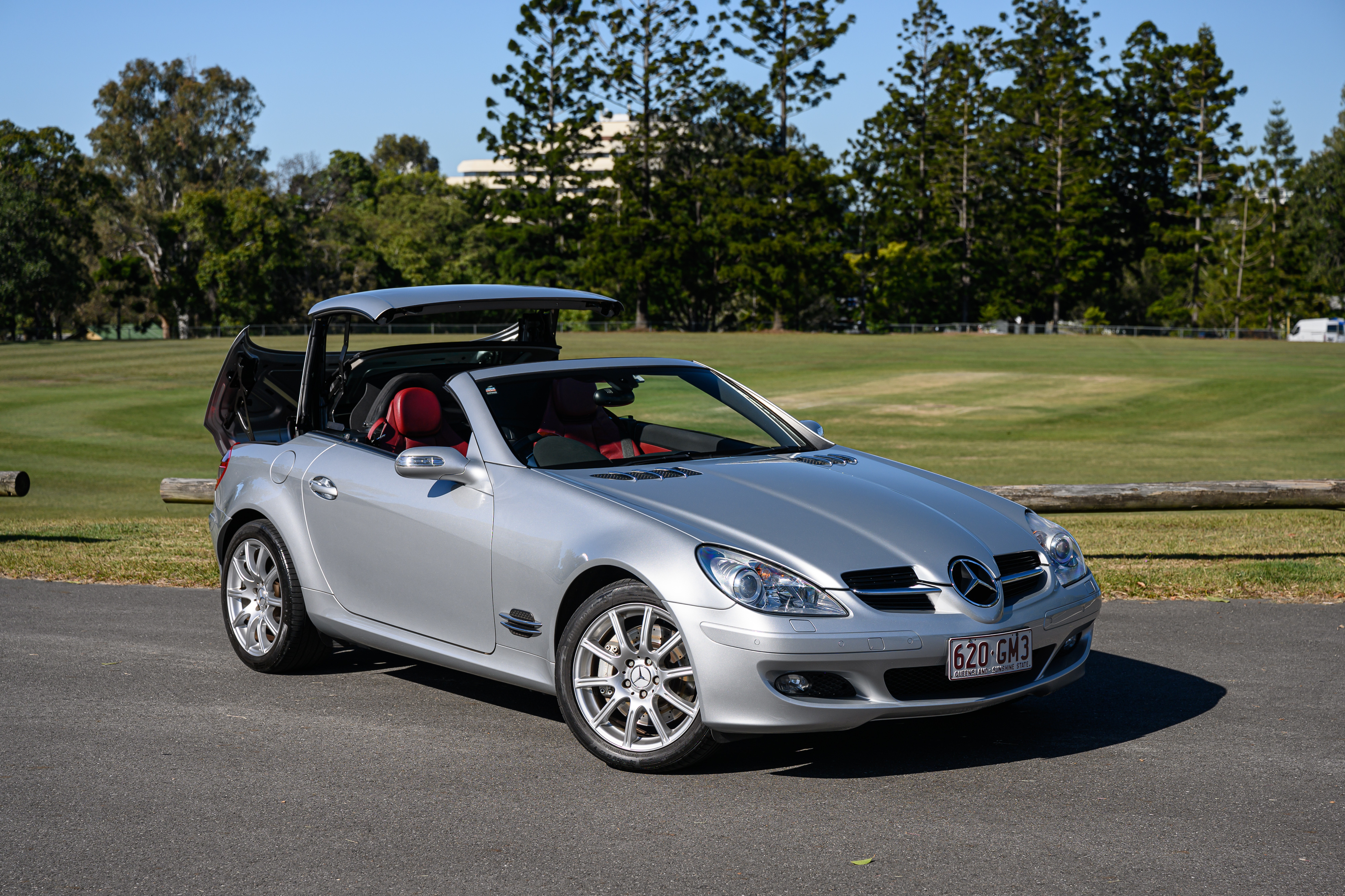 2004 MERCEDES-BENZ (R171) SLK 350