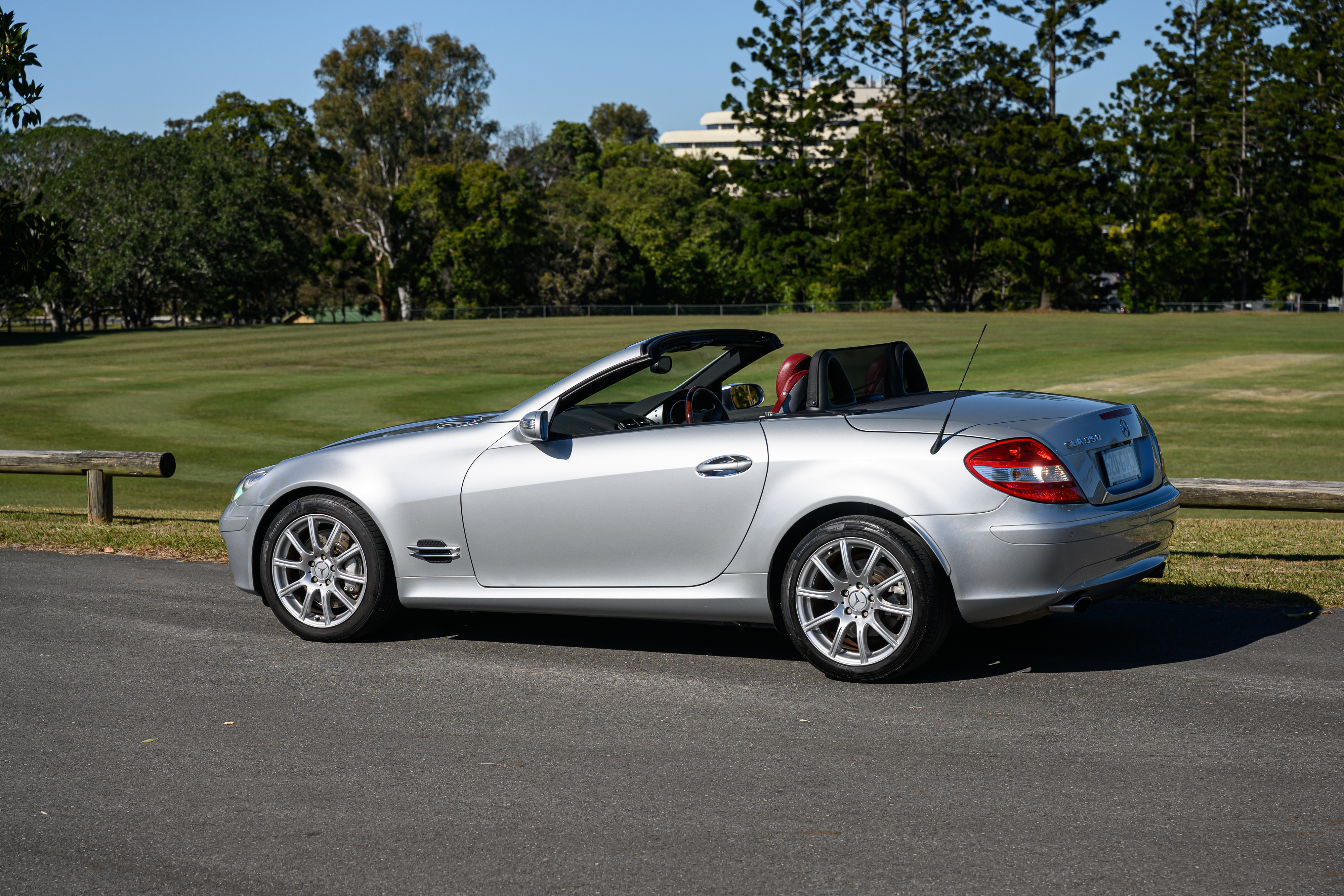 2004 MERCEDES-BENZ (R171) SLK 350