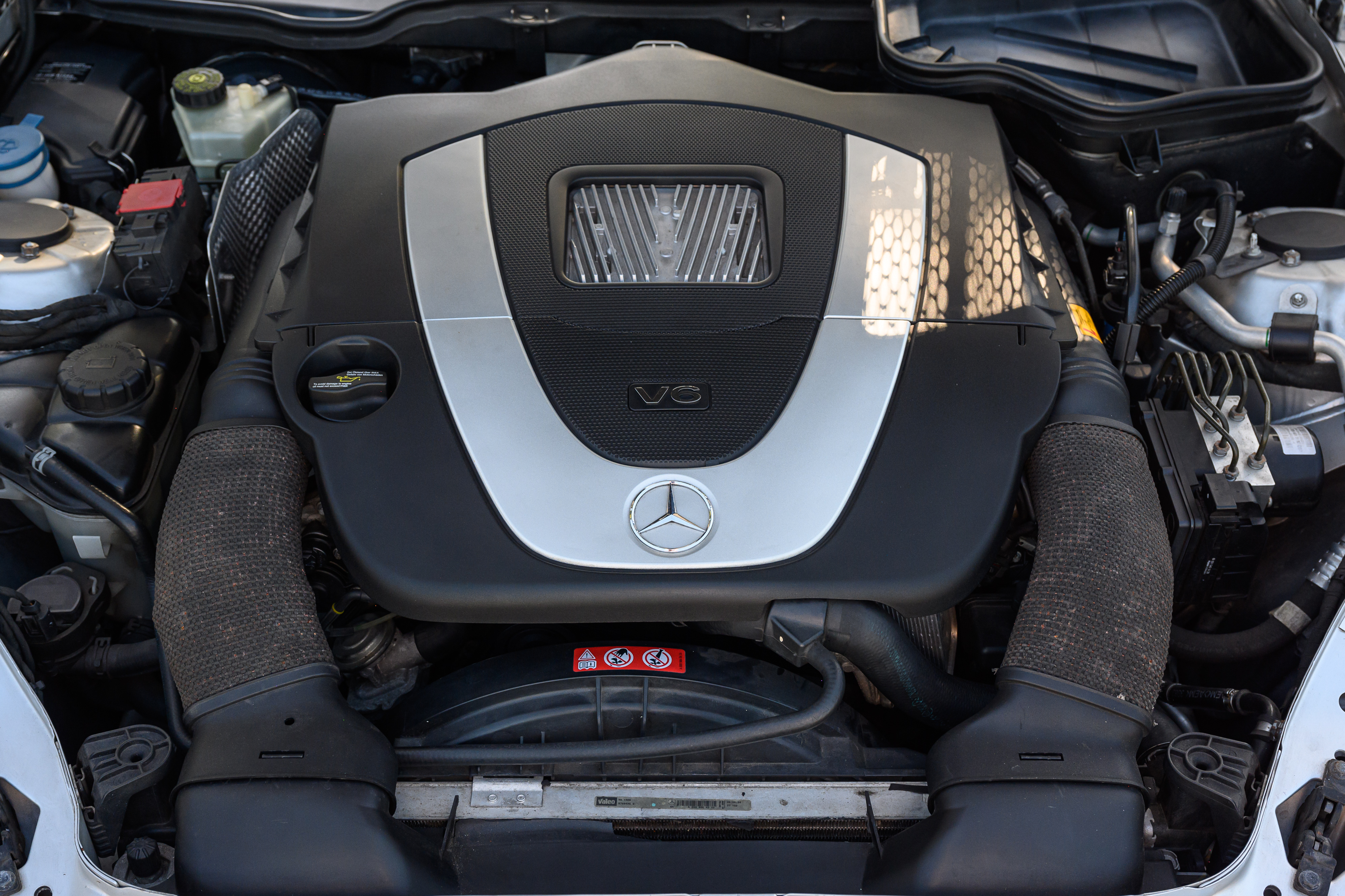 2004 MERCEDES-BENZ (R171) SLK 350