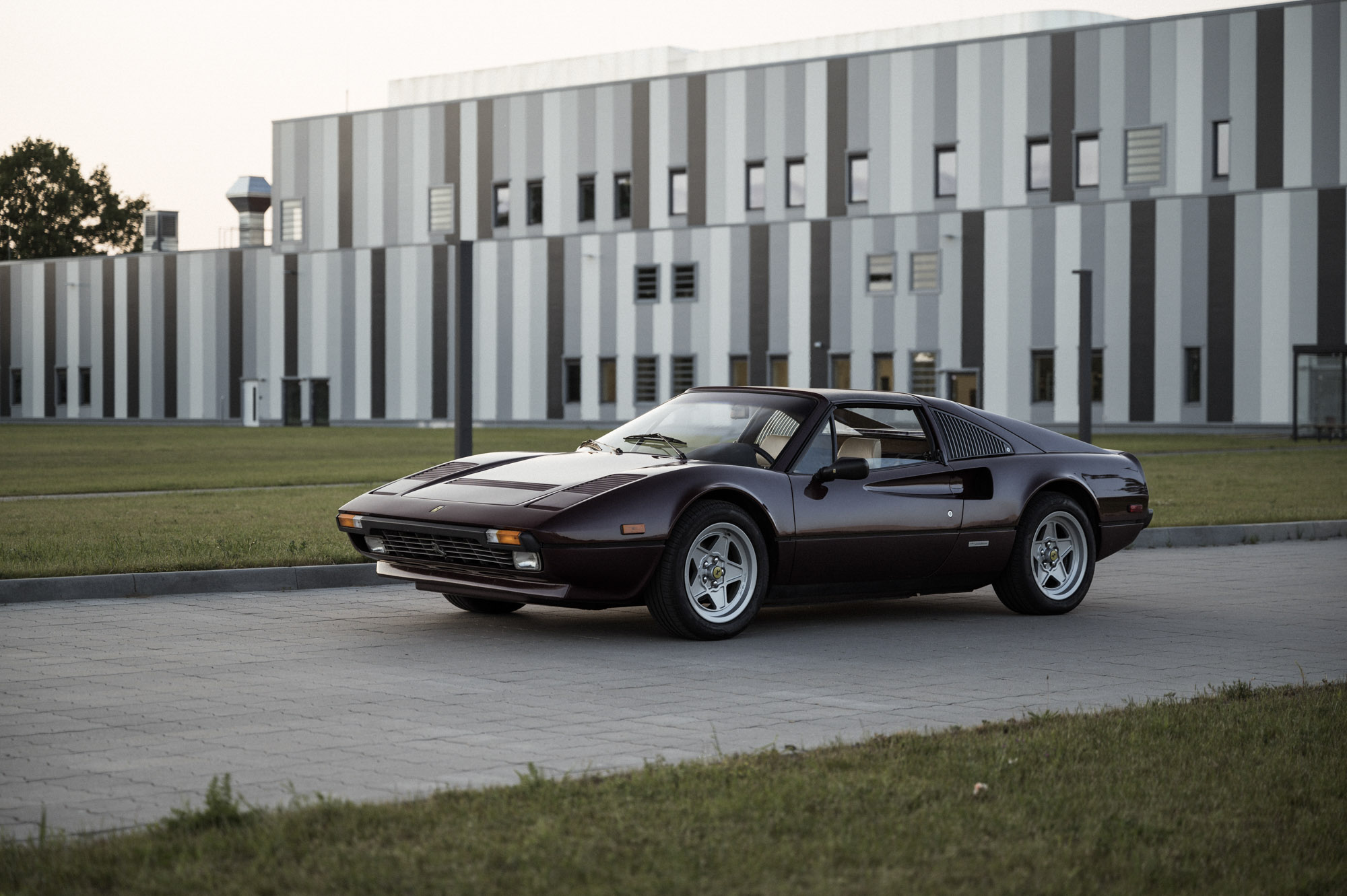 1984 FERRARI 308 GTS QV