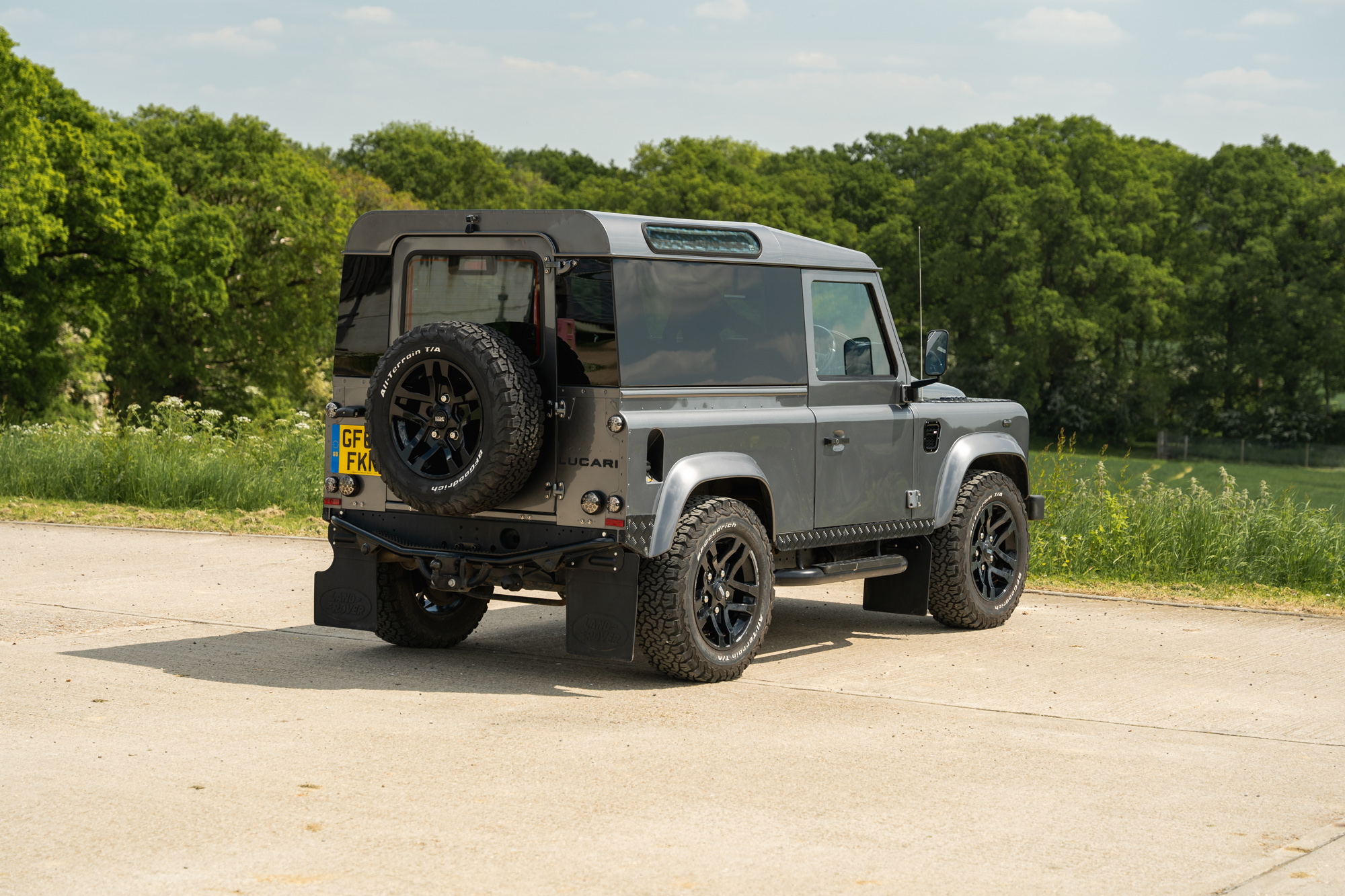 2014 LAND ROVER DEFENDER 90 'LUCARI' - 13,061 MILES - VAT Q for sale in ...