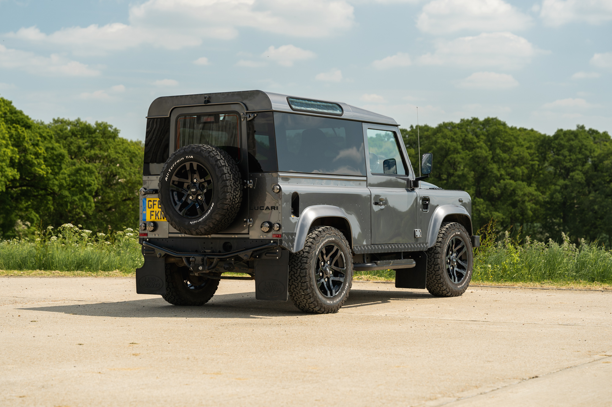 2014 LAND ROVER DEFENDER 90 'LUCARI' - 13,061 MILES - VAT Q for sale in ...