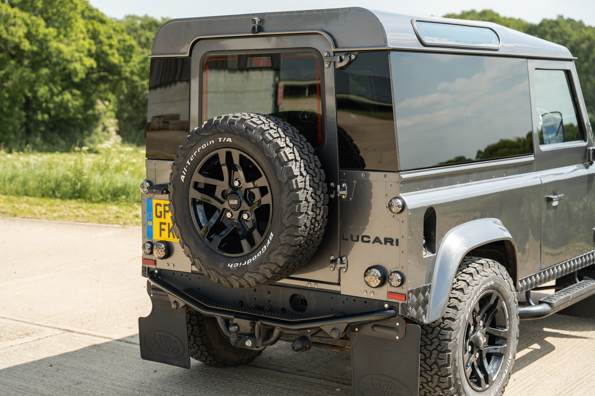 2014 LAND ROVER DEFENDER 90 'LUCARI' - 13,061 MILES - VAT Q for sale in ...