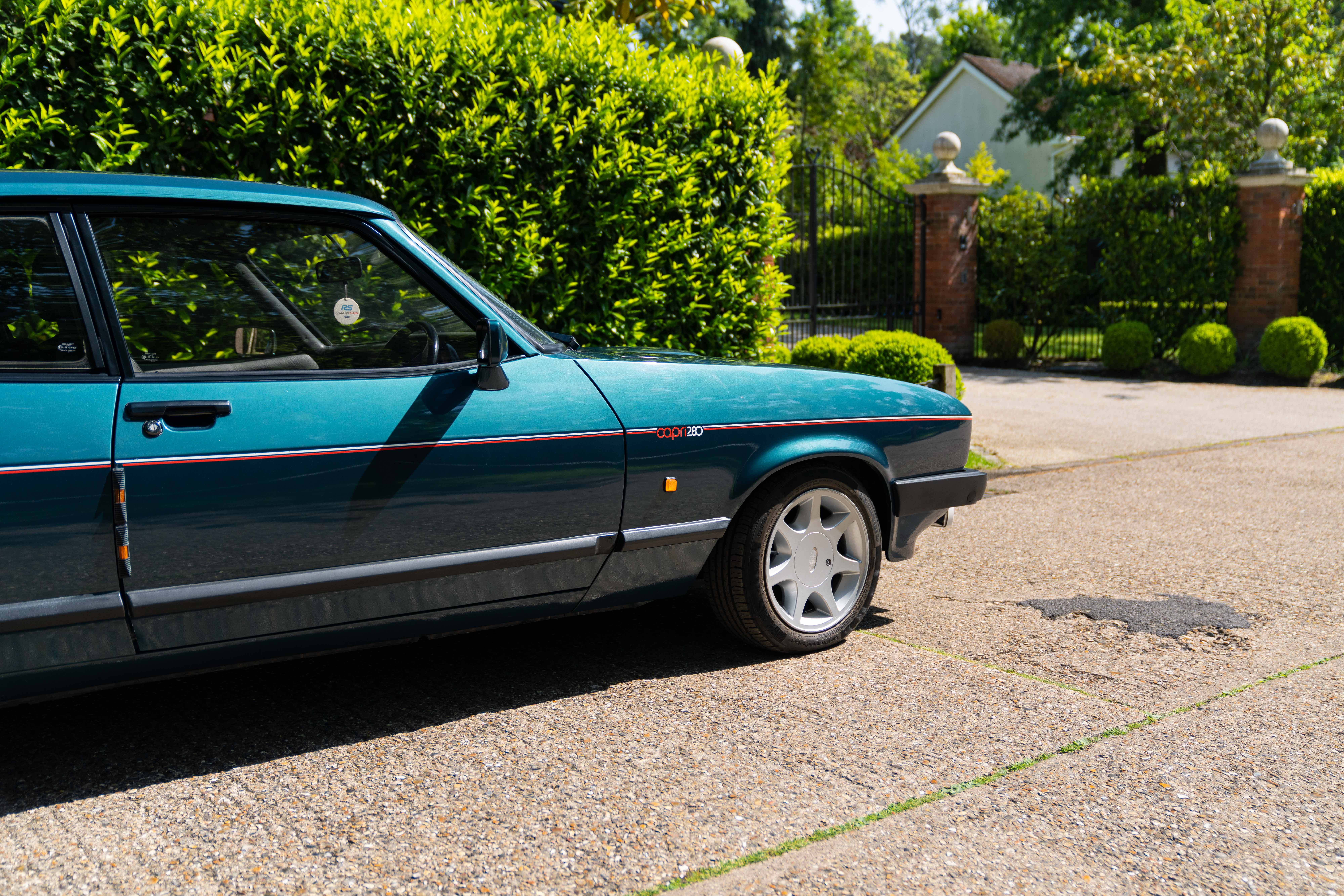 1987 FORD CAPRI 280 BROOKLANDS - 21,970 MILES