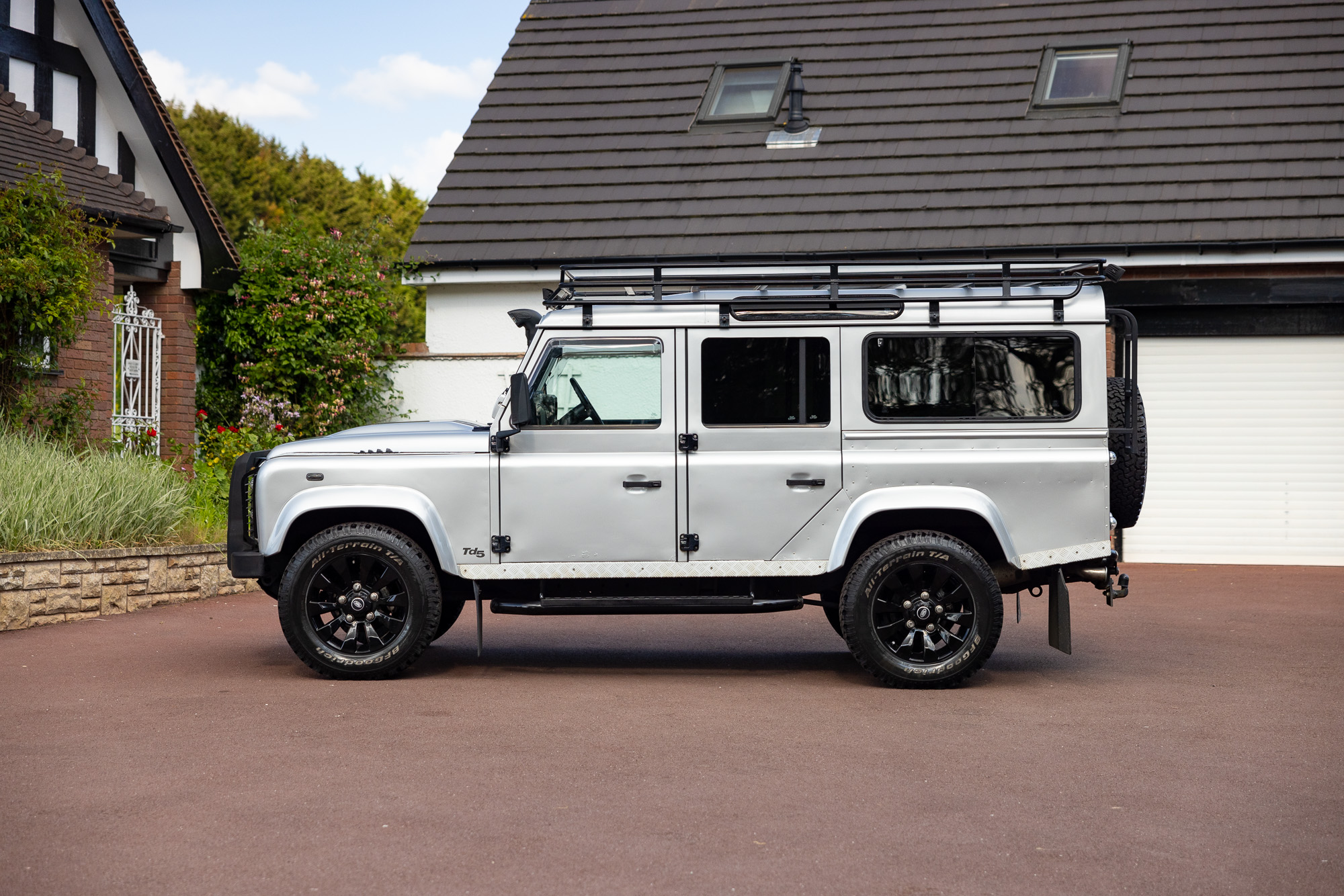 2004 LAND ROVER DEFENDER 110 TD5 XS