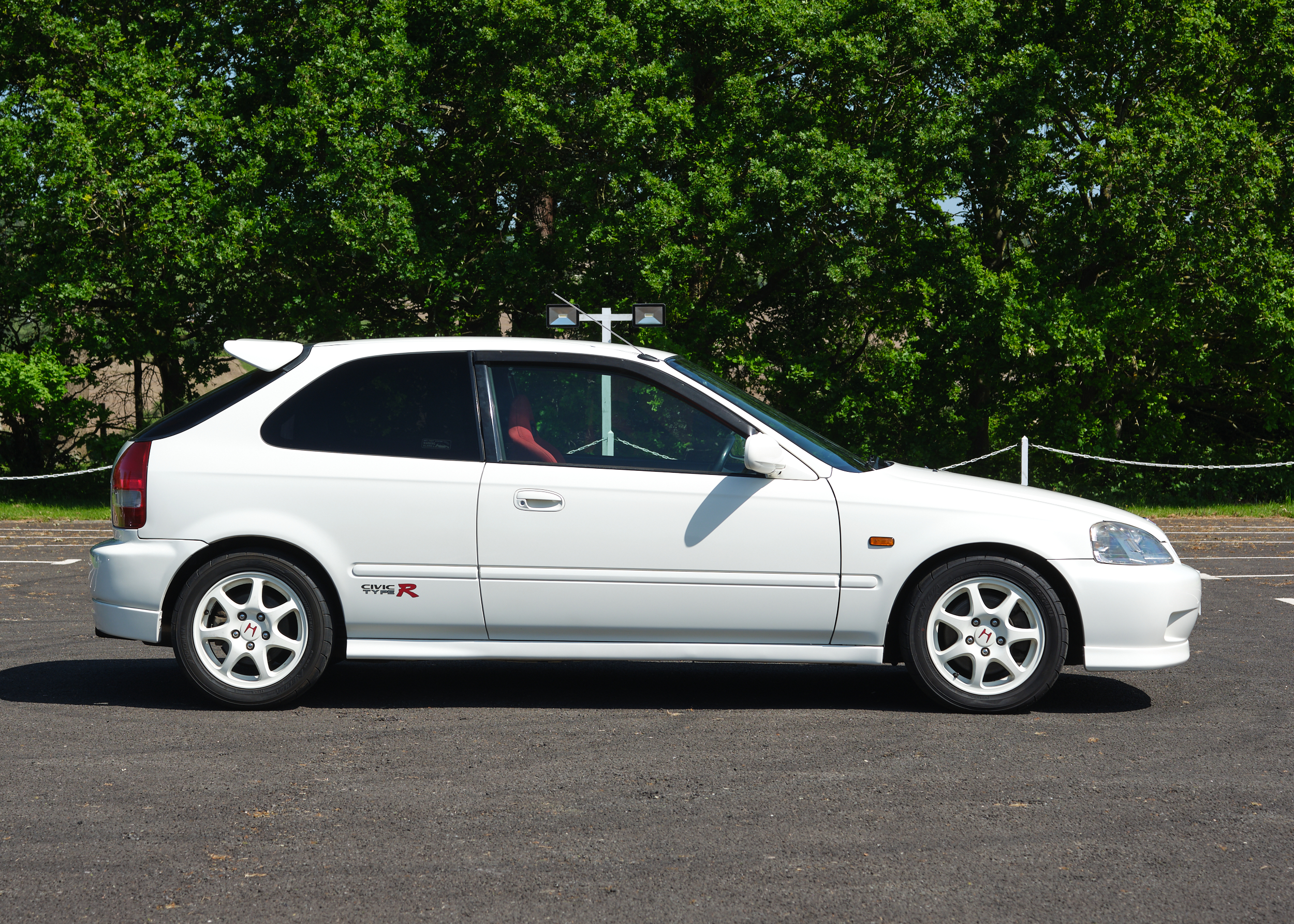 2000 HONDA CIVIC (EK9) TYPE R for sale in London, United Kingdom