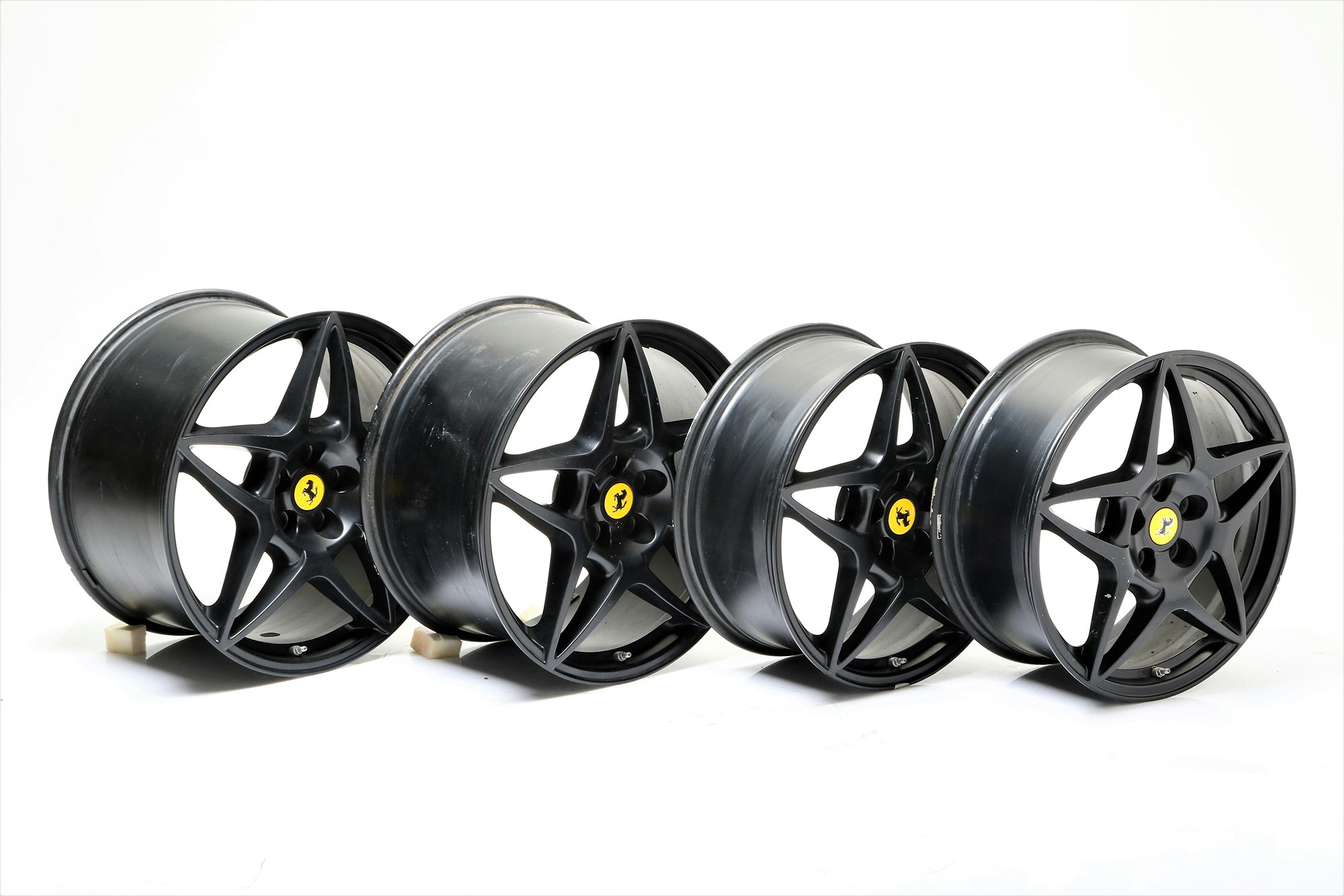 SET OF FERRARI 599 GTB WHEELS for sale by auction in Lyngby, Denmark