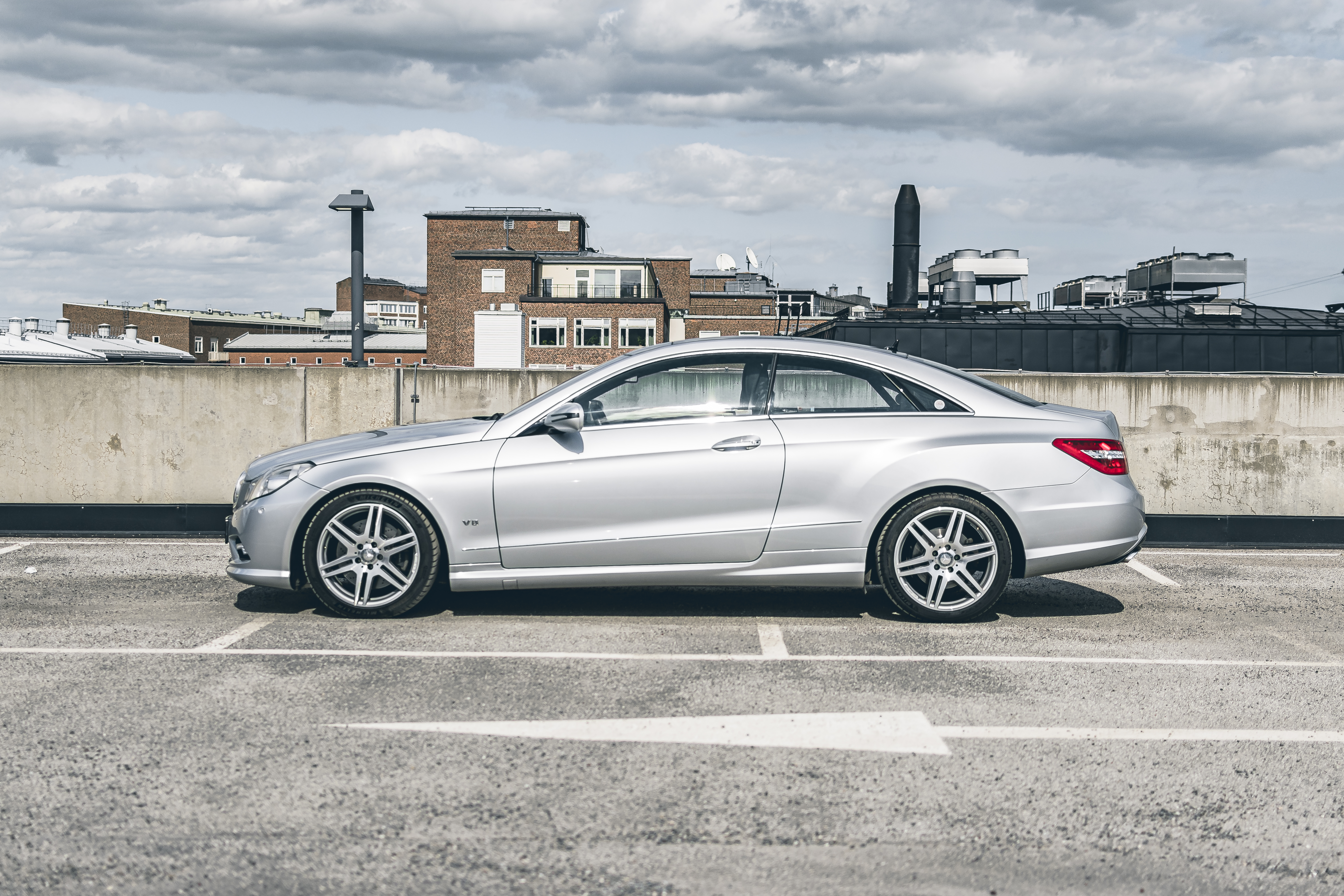 2010 MERCEDES-BENZ (C207) E500 COUPE for sale in Stockholm, Sweden