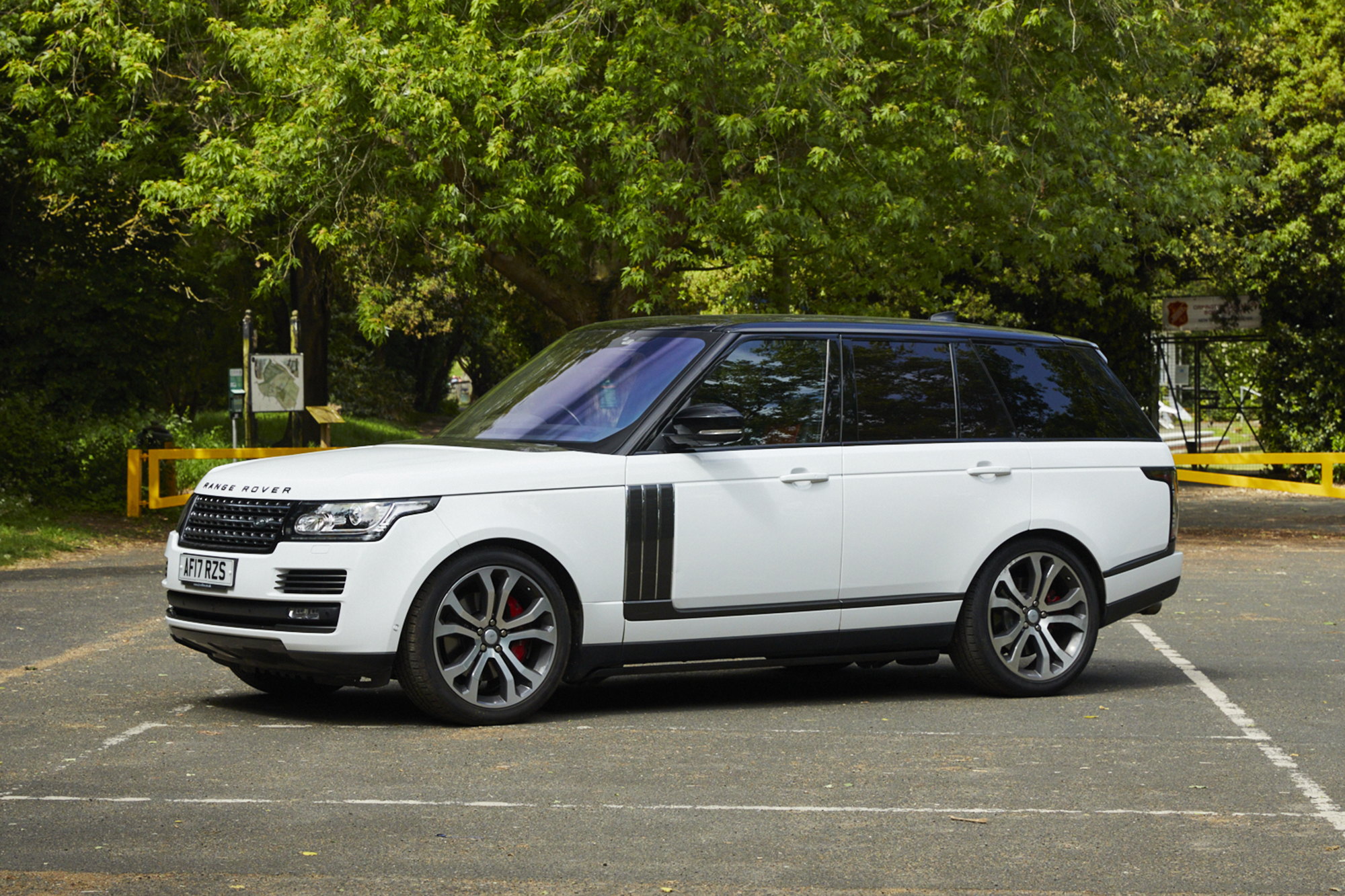 2017 RANGE ROVER SV AUTOBIOGRAPHY DYNAMIC 5.0 V8
