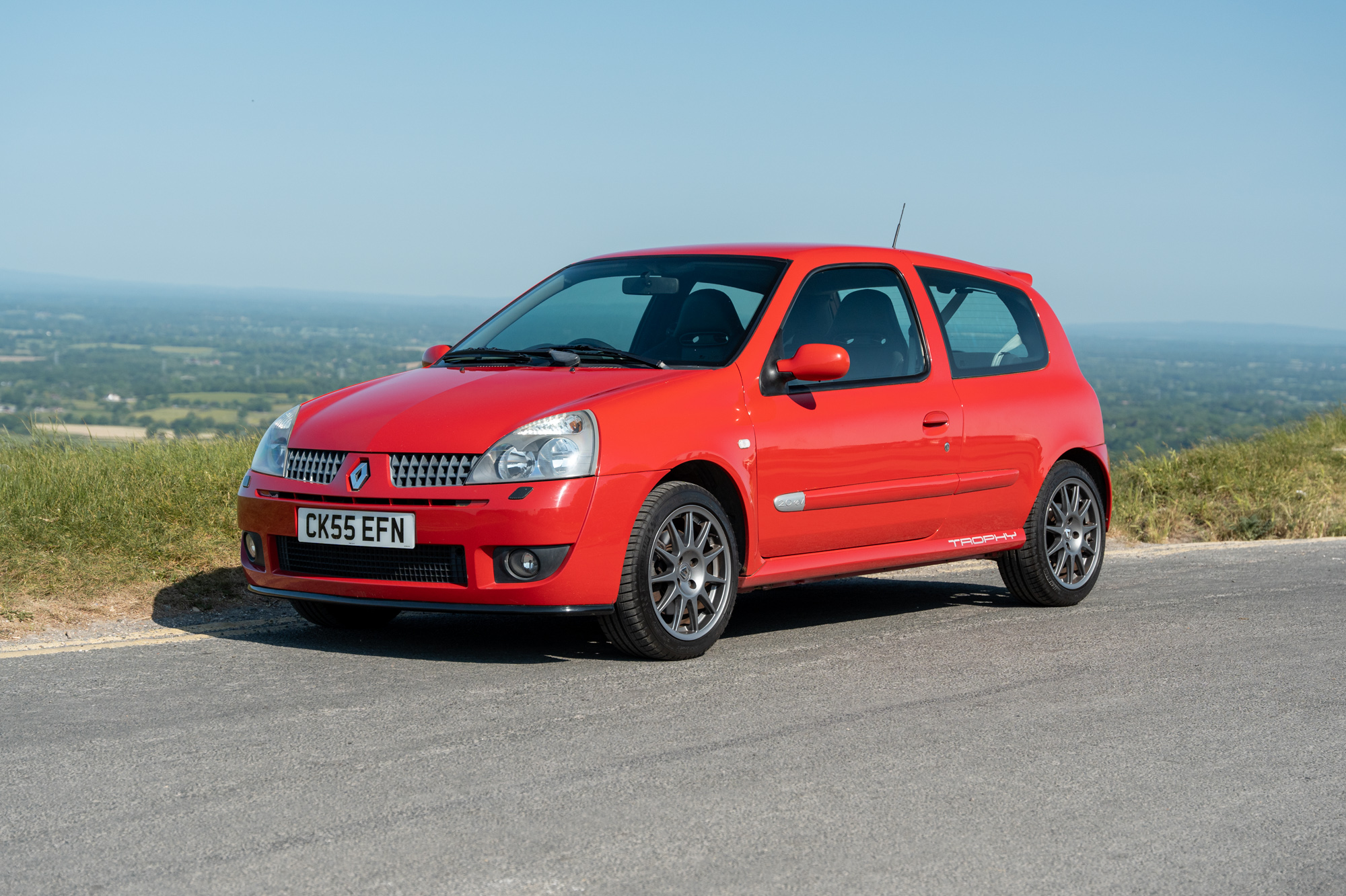 2005 RENAULTSPORT CLIO 182 TROPHY