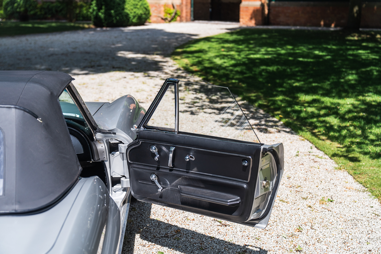 1966 CHEVROLET CORVETTE STINGRAY (C2) CONVERTIBLE