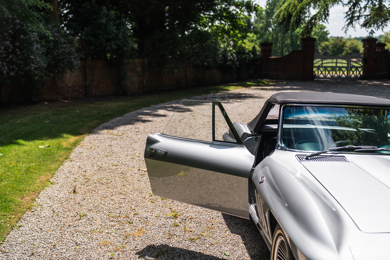 1966 CHEVROLET CORVETTE STINGRAY (C2) CONVERTIBLE
