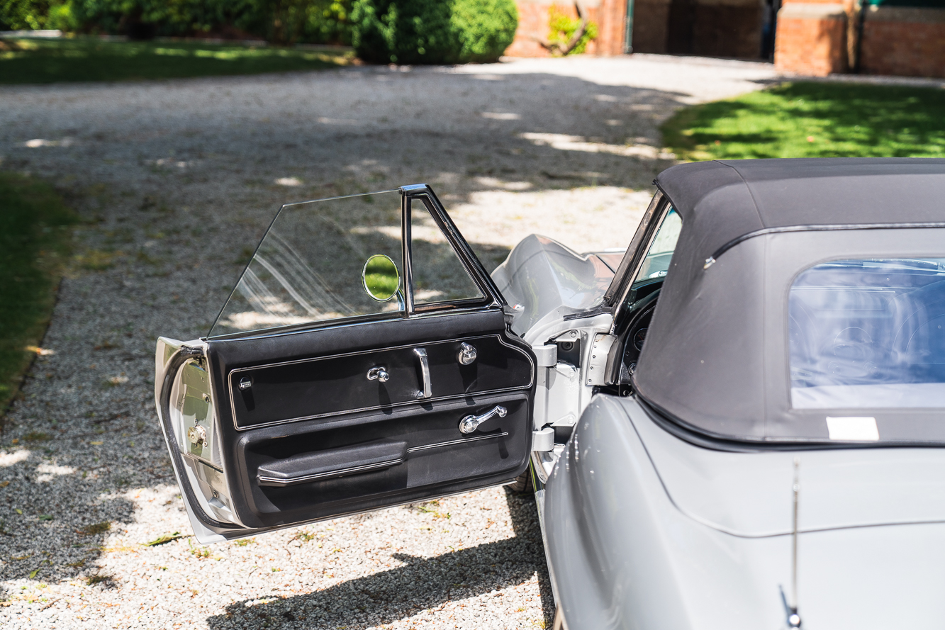 1966 CHEVROLET CORVETTE STINGRAY (C2) CONVERTIBLE