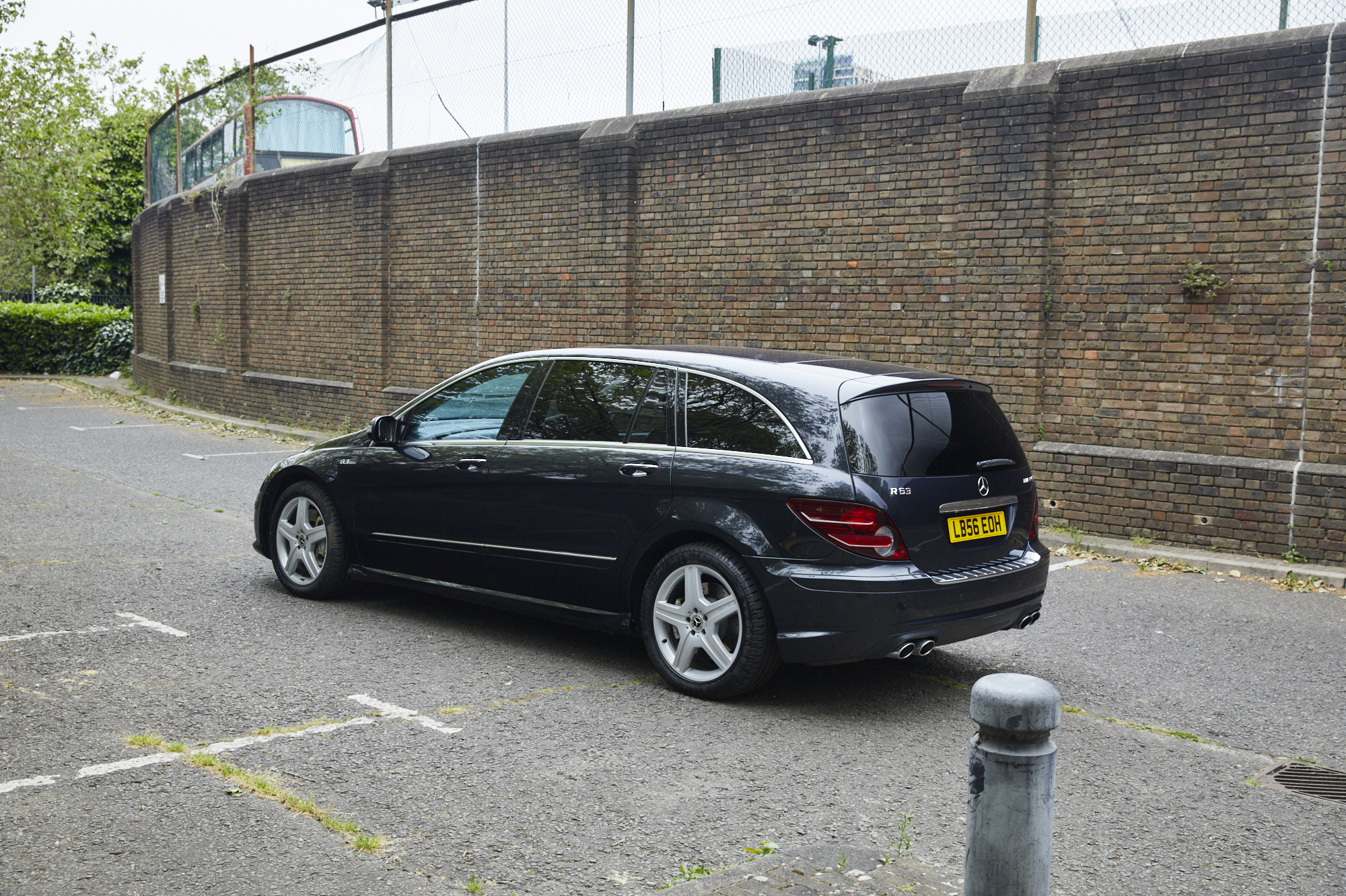 2006 MERCEDES-BENZ R63 AMG for sale by auction in Wapping, East London ...