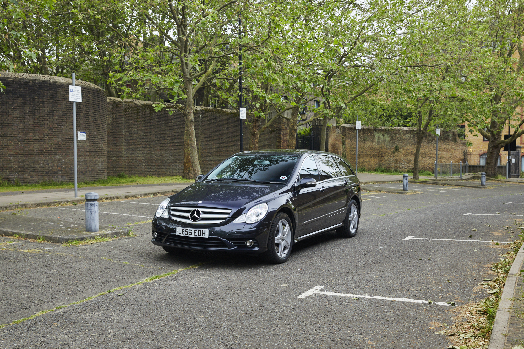 2006 MERCEDES-BENZ R63 AMG for sale by auction in Wapping, East London ...