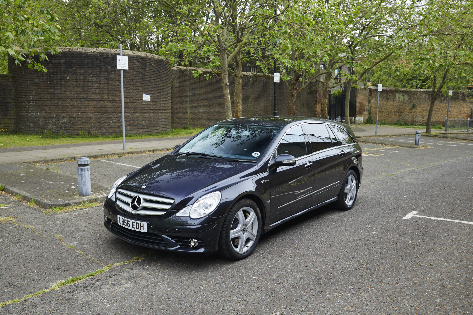 2006 MERCEDES-BENZ R63 AMG for sale by auction in Wapping, East London ...