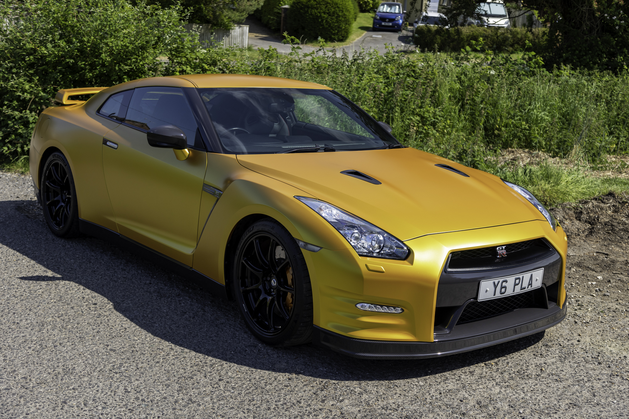 2011 NISSAN (R35) GT-R - RECARO EDITION for sale by auction in ...