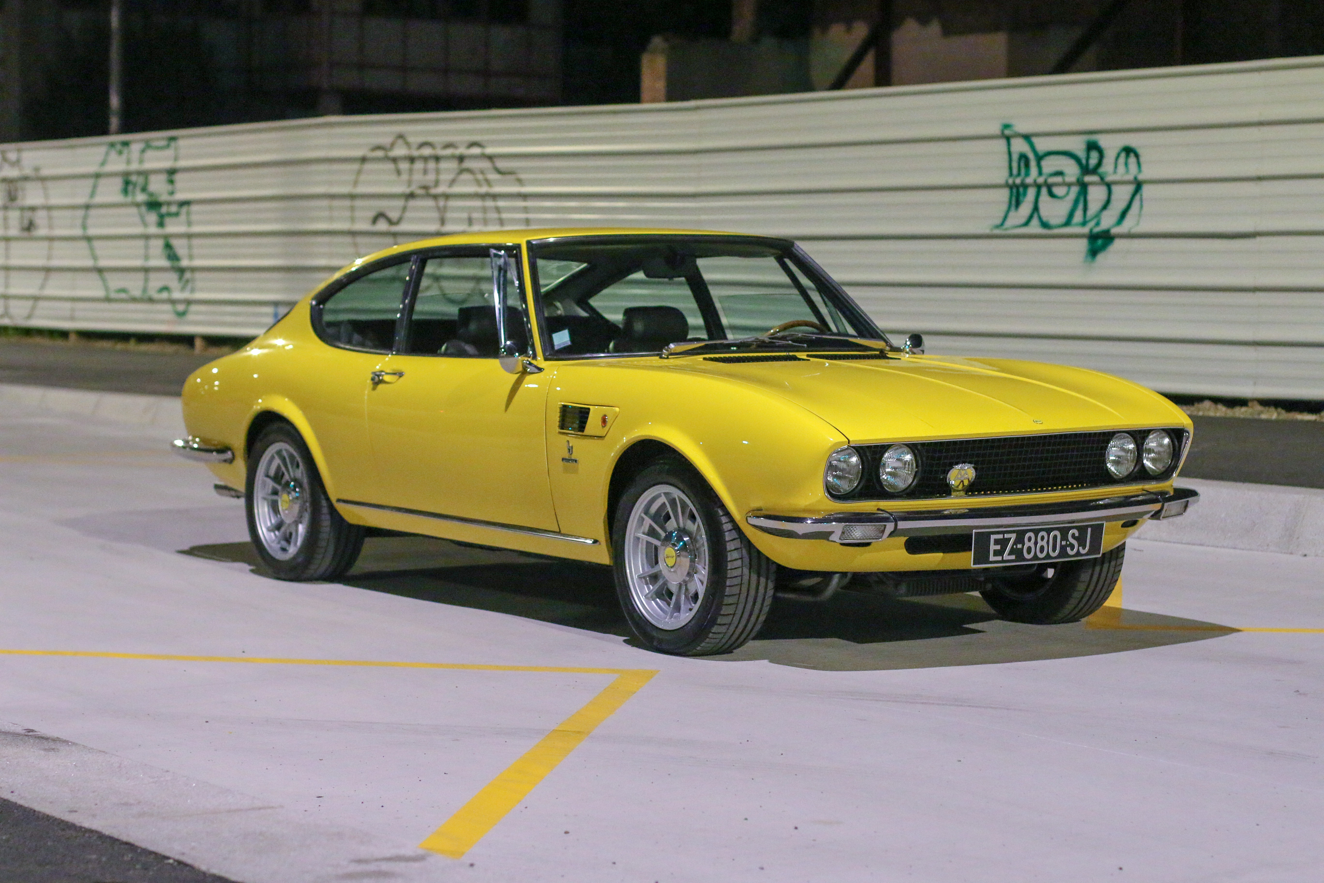 Fiat Dino 2400 Coup