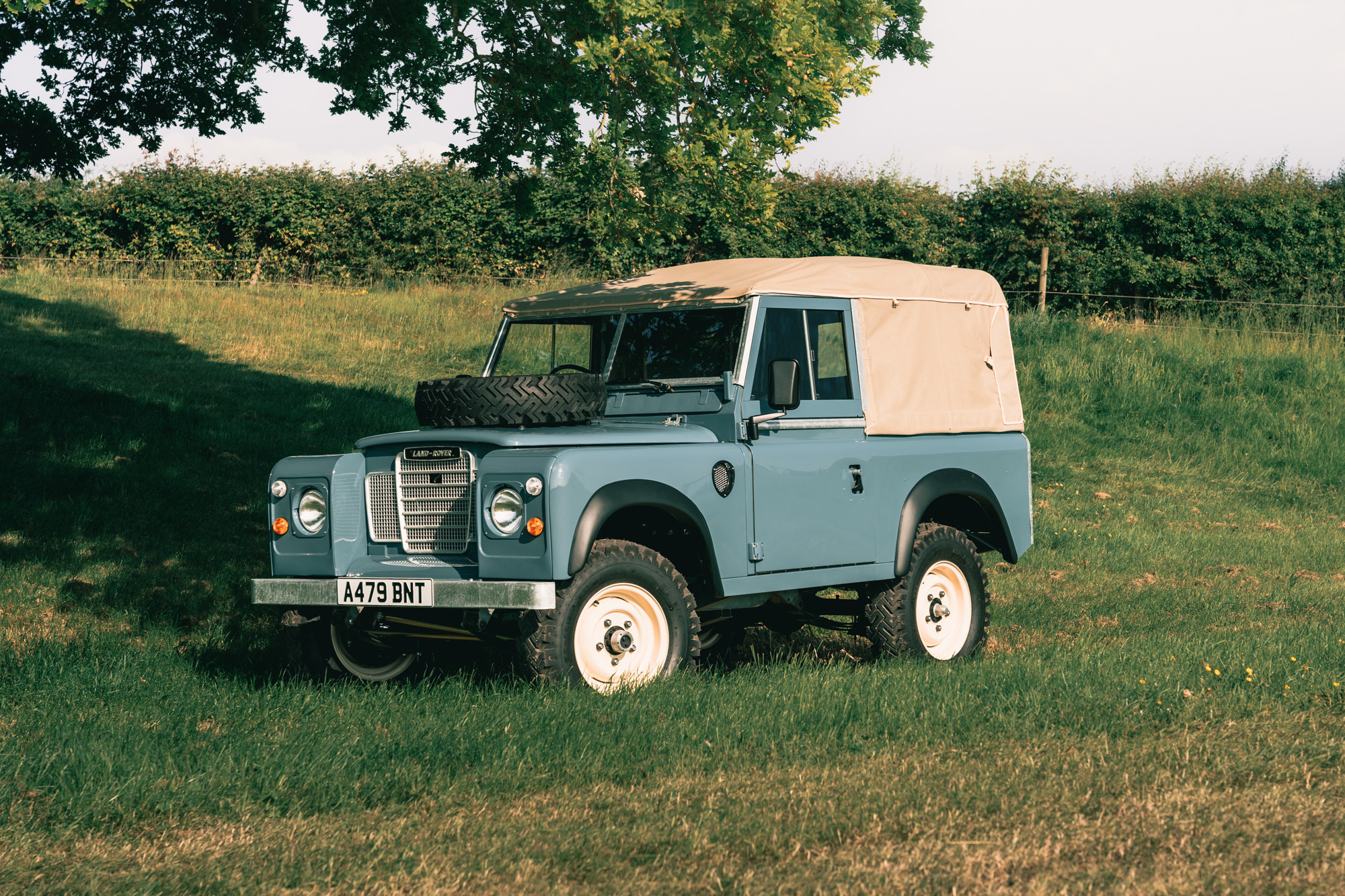 1984 LAND ROVER SERIES III 88"
