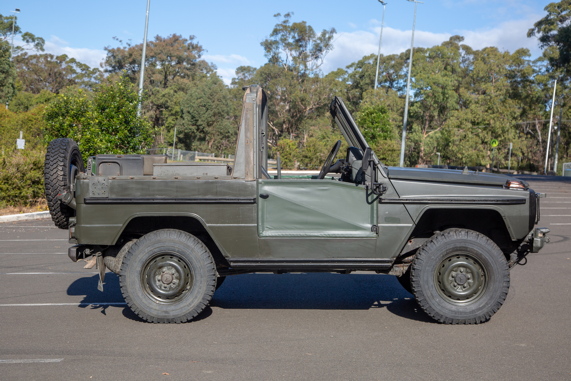 1990 MERCEDES-BENZ (W461) 240GD WOLF for sale in Mount Riverview, NSW ...