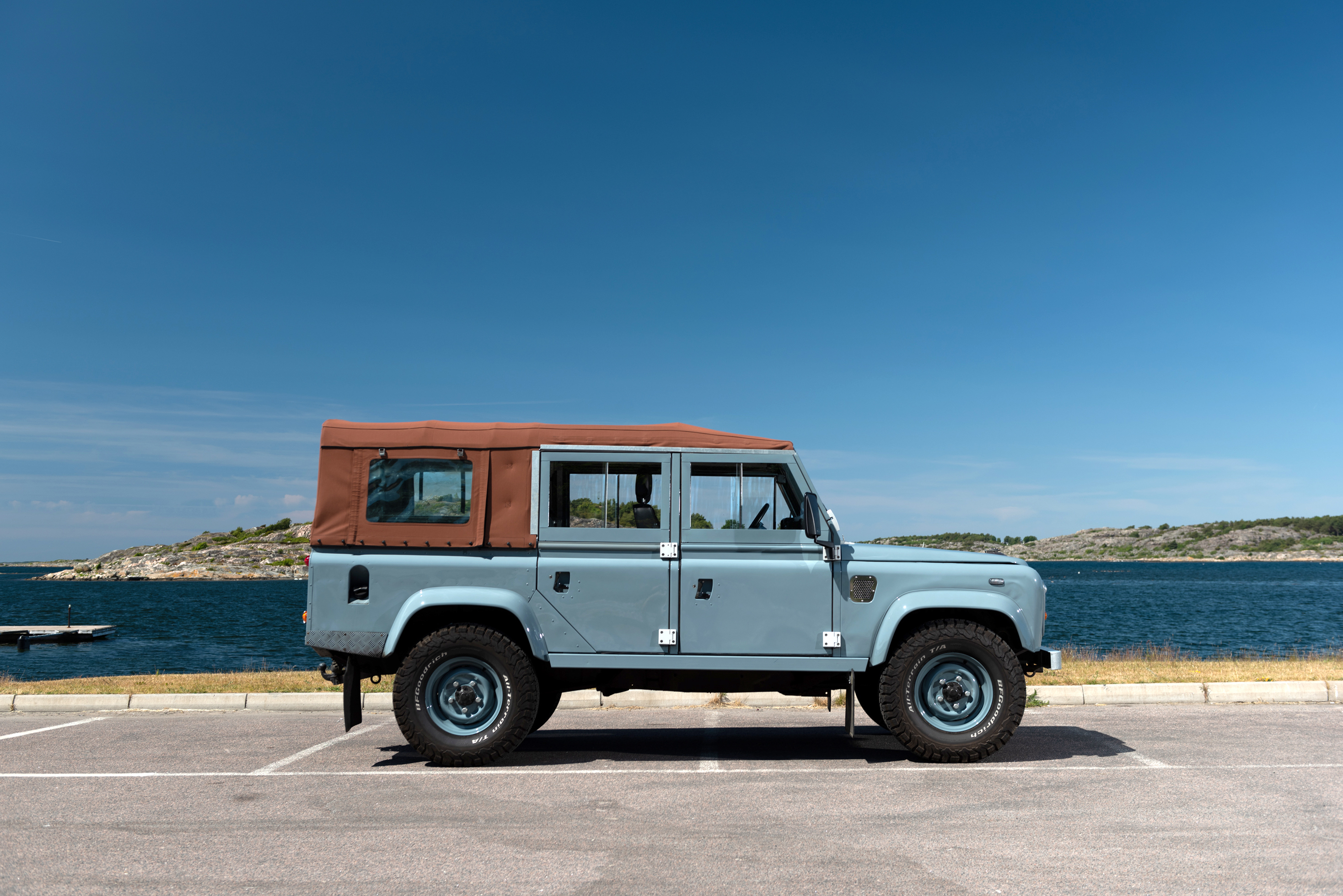 1998 LAND ROVER DEFENDER 110 300TDI for sale by auction in Billdal ...