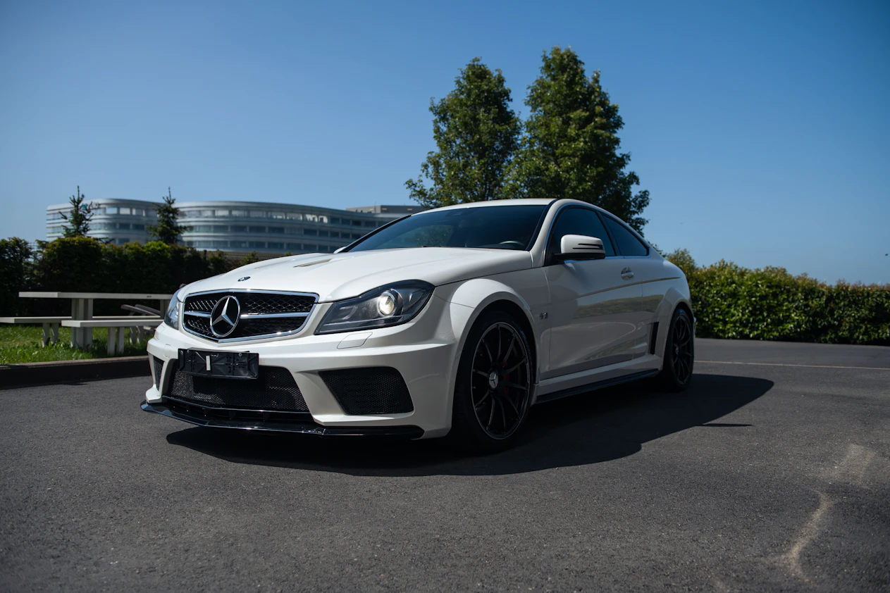 Mercedes Benz C63 Amg Black Series White